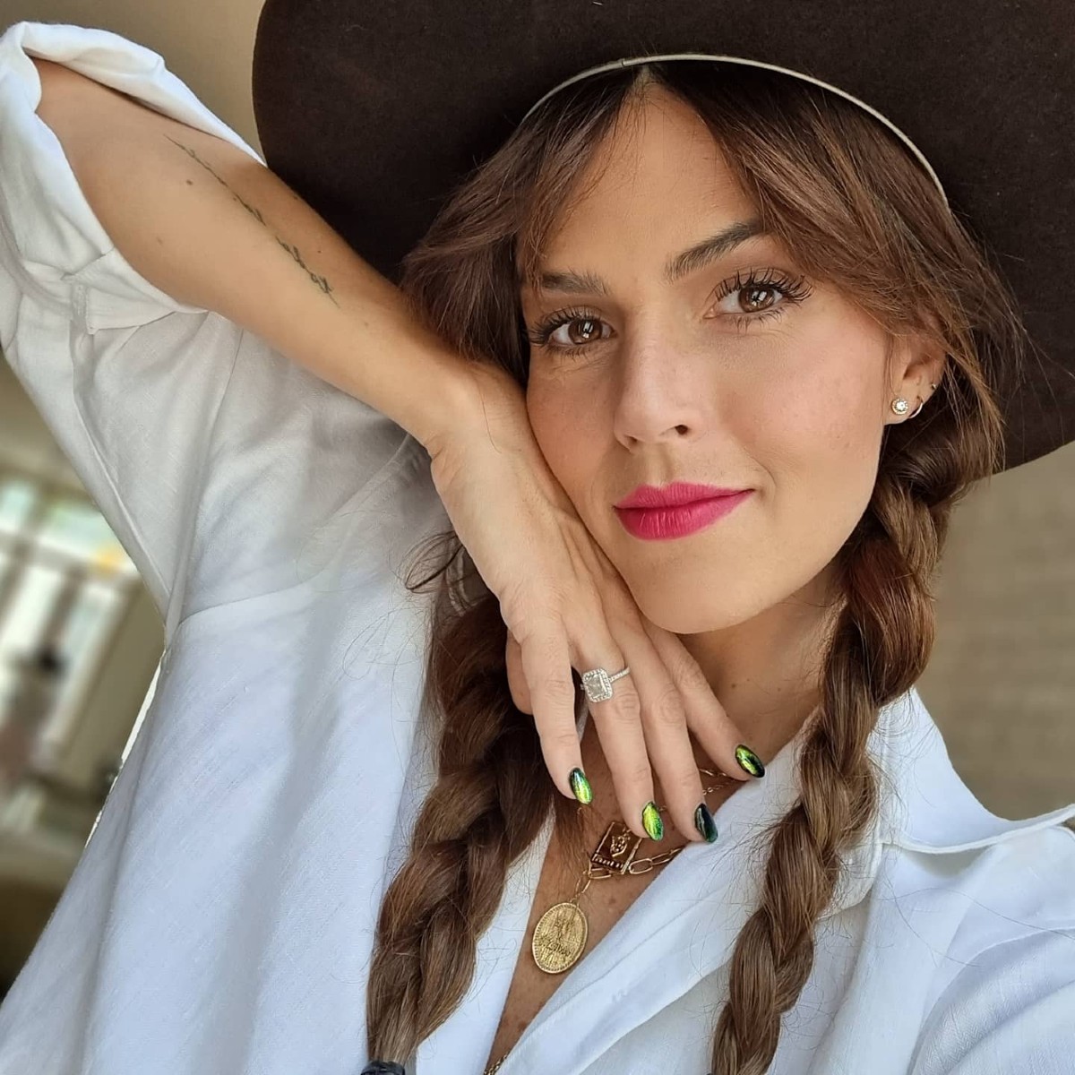 Claudia Álvarez revela que usa crema de esperma de ballena en su ...