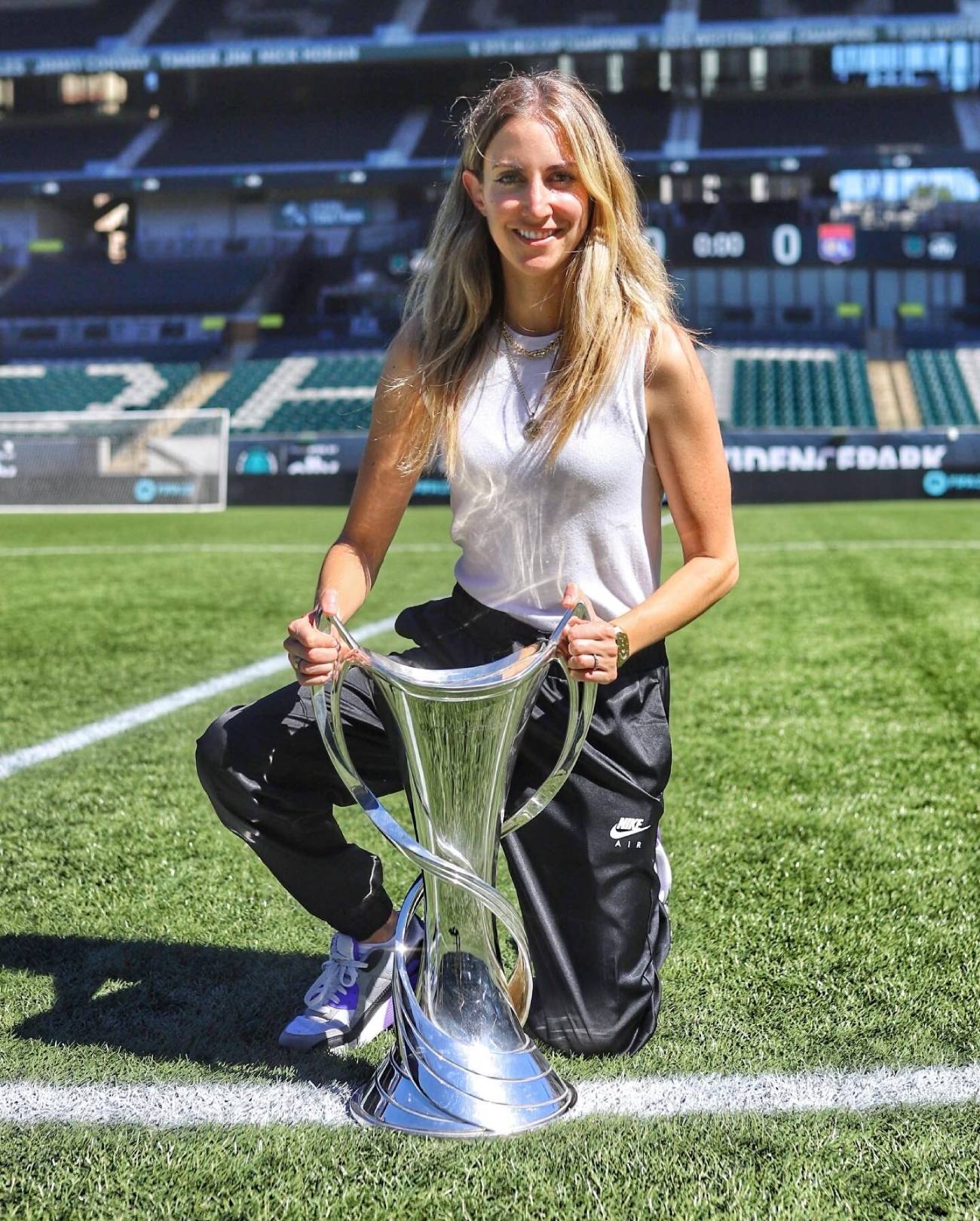 Qatar 22: 5 datos curiosos de La Wera Kuri, conductora de La Jugada ...