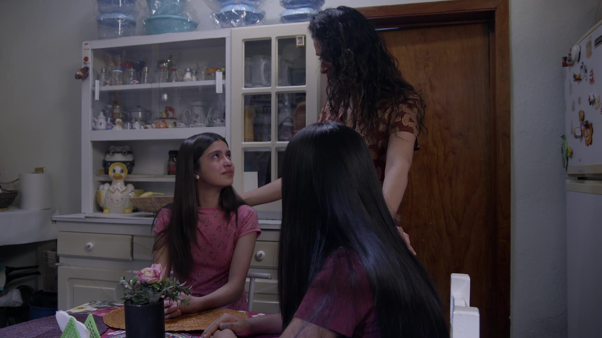 Resumen del capítulo de La Rosa de Guadalupe: Quiero trabajar con ...