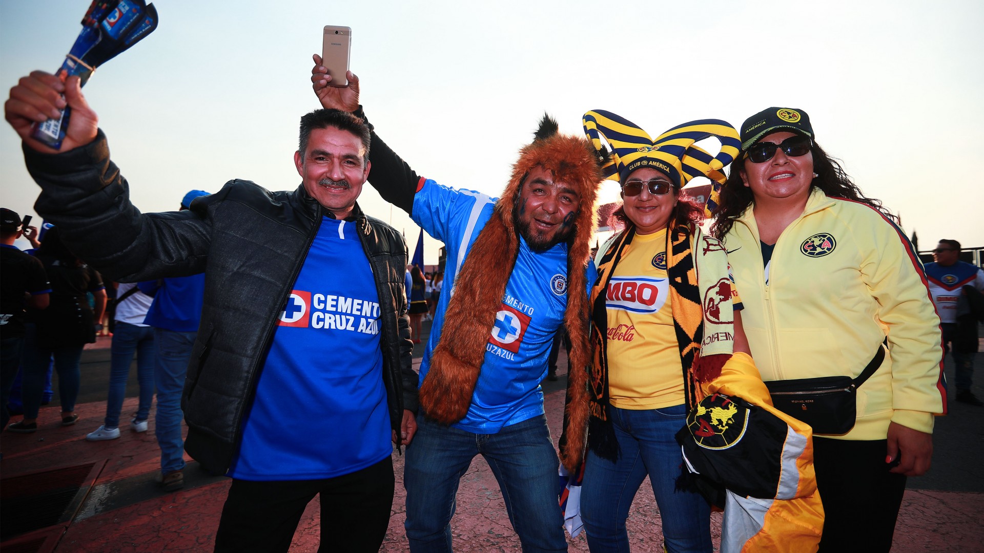 Así se vivió el previo a la épica final entre Cruz Azul y America ...