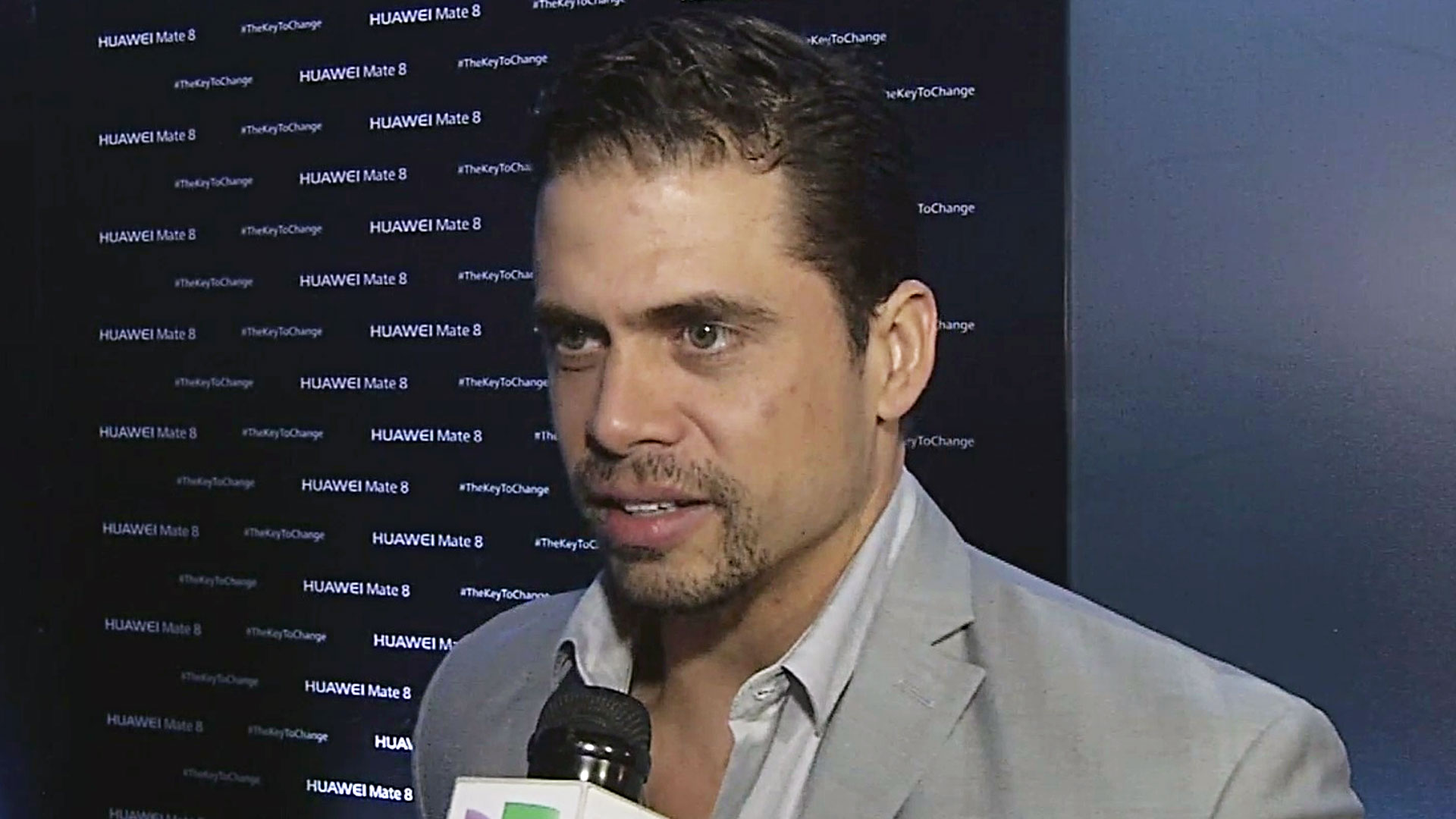 ¿Sebastián Rulli tiene celos de Pedro Moreno y las escenas que tiene ...