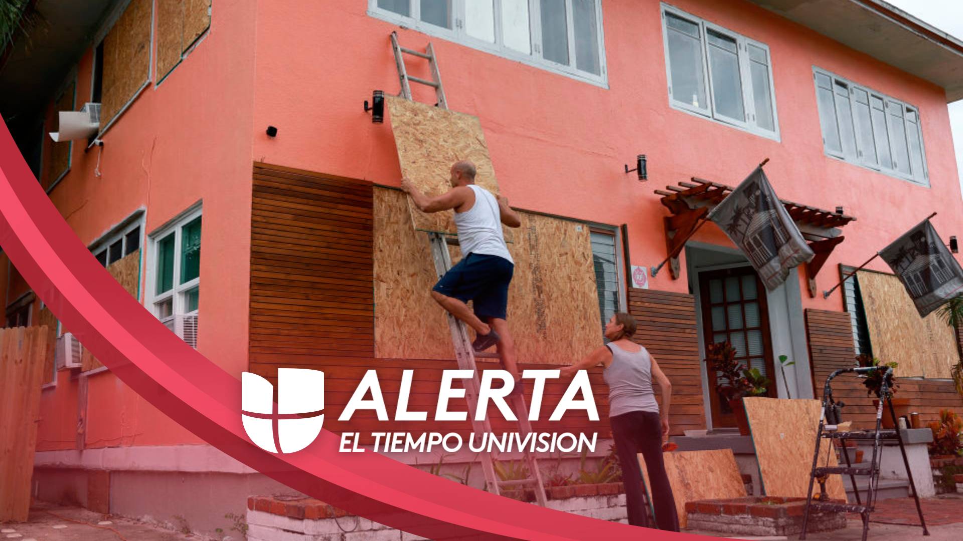 Huracán Ian: Este refugio en Kissimmee recibe a familias con sus ...