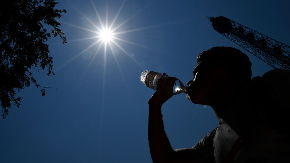 Así funciona la estación meteorológica ubicada en el Aeropuerto Hobby ...