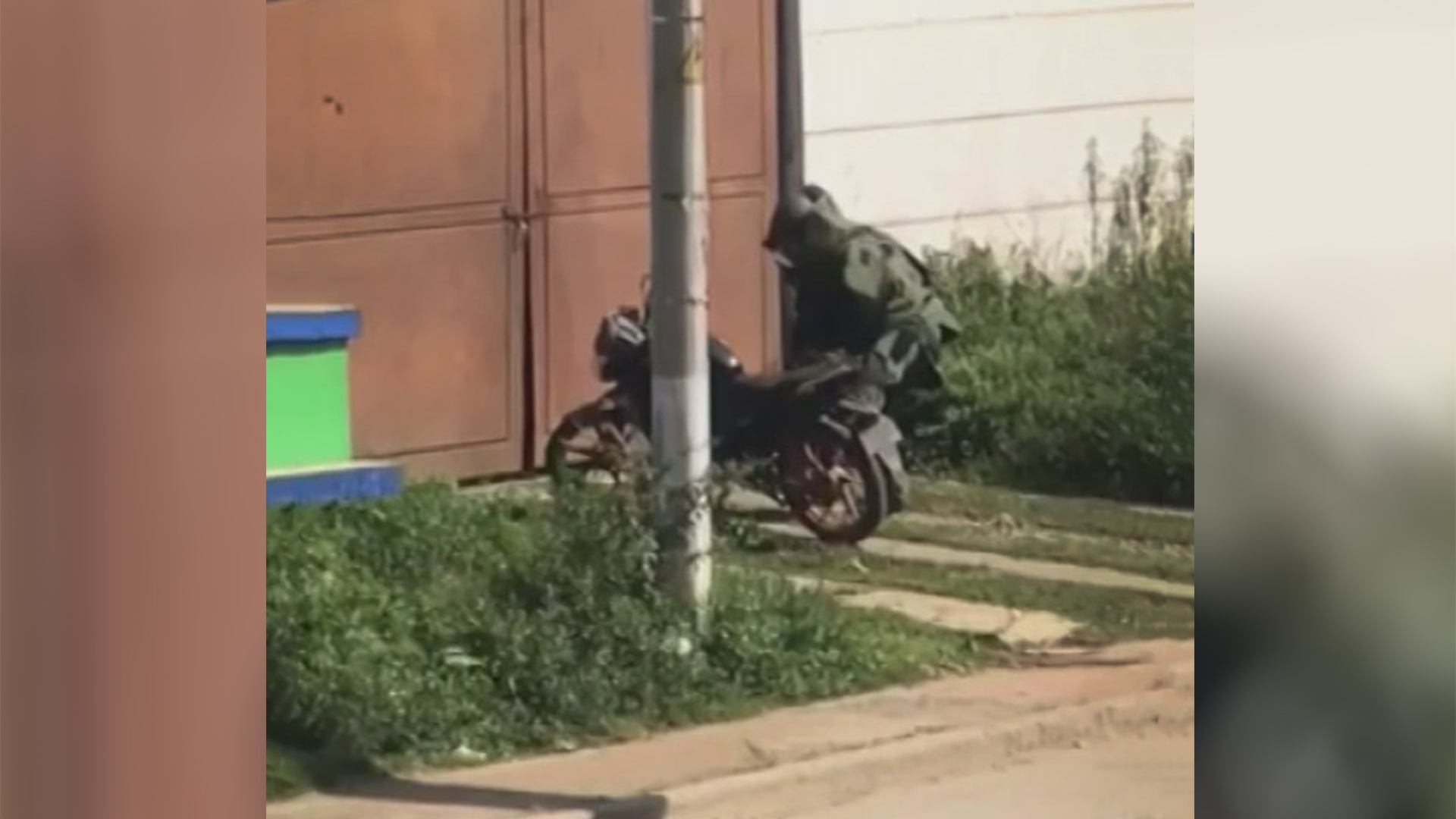 Imágenes fuertes: Le explota una bomba a un soldado en Colombia cuando ...