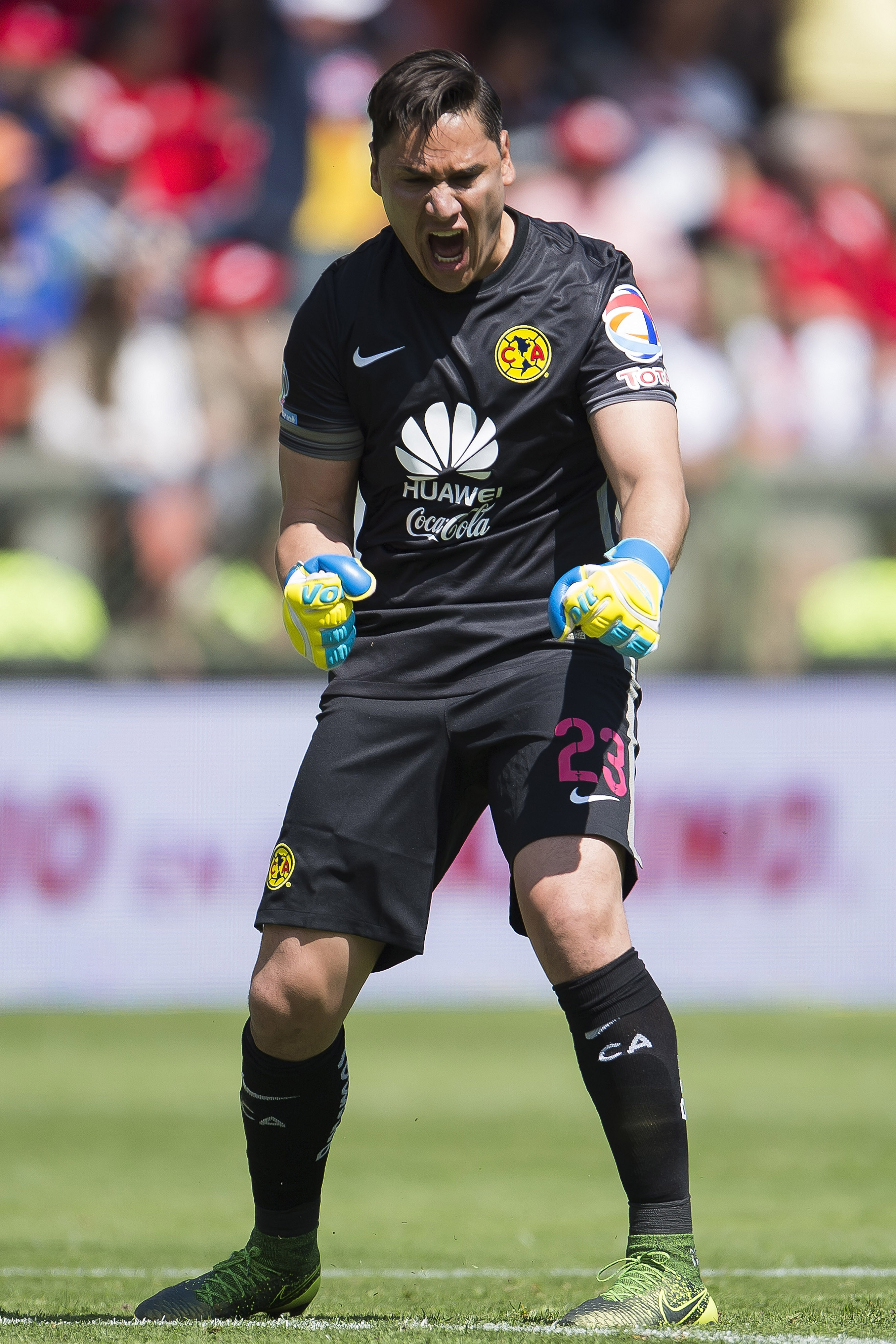 Moisés Muñoz, en pleno ascenso hasta defender la puerta del Tri | TUDN ...