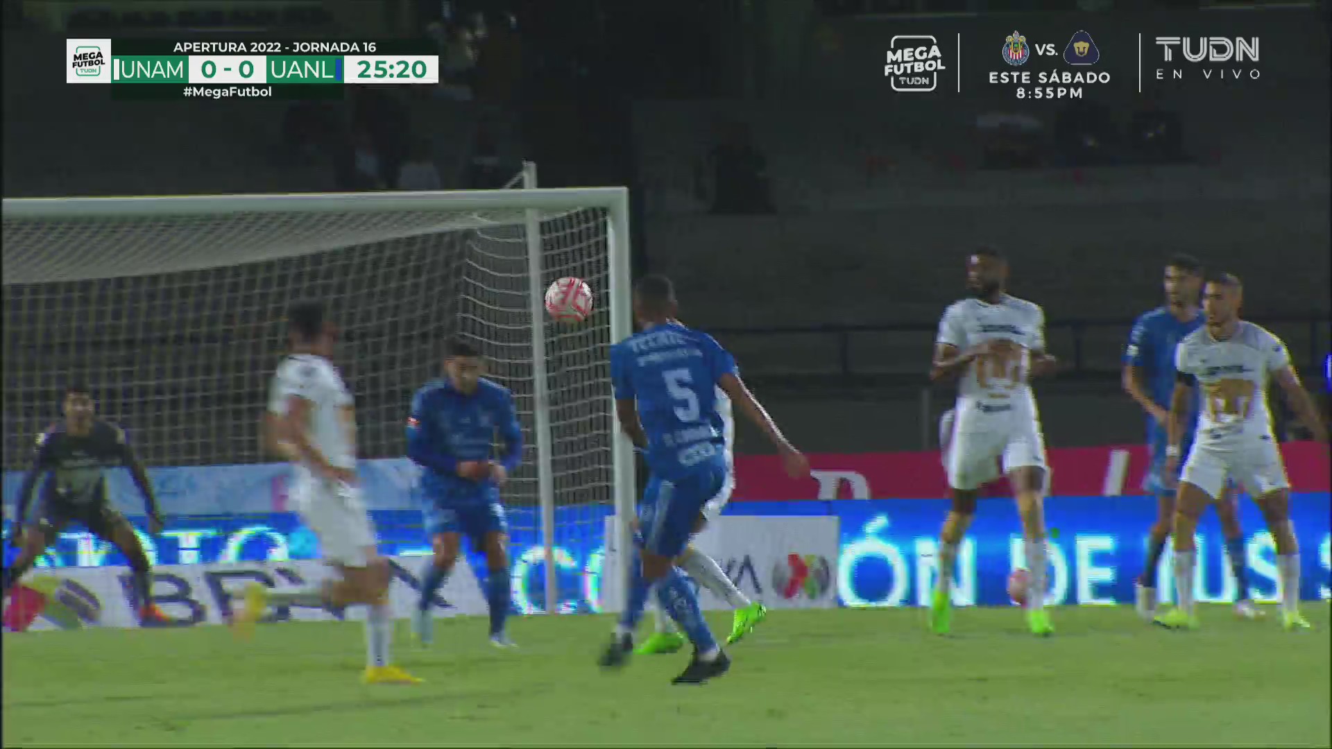 ¡Cómo se mueve el balón! Bazucazo de Carioca que pasa zumbando | TUDN ...