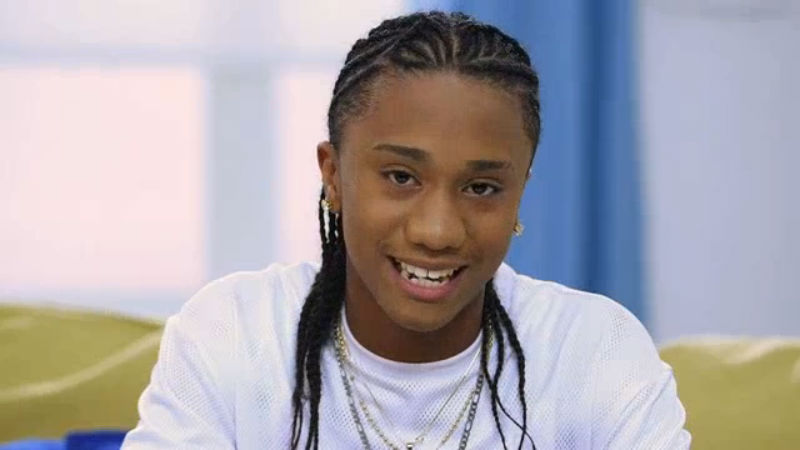 Aaron recibió regalos de su fan #1 | Realities La Banda | Univision