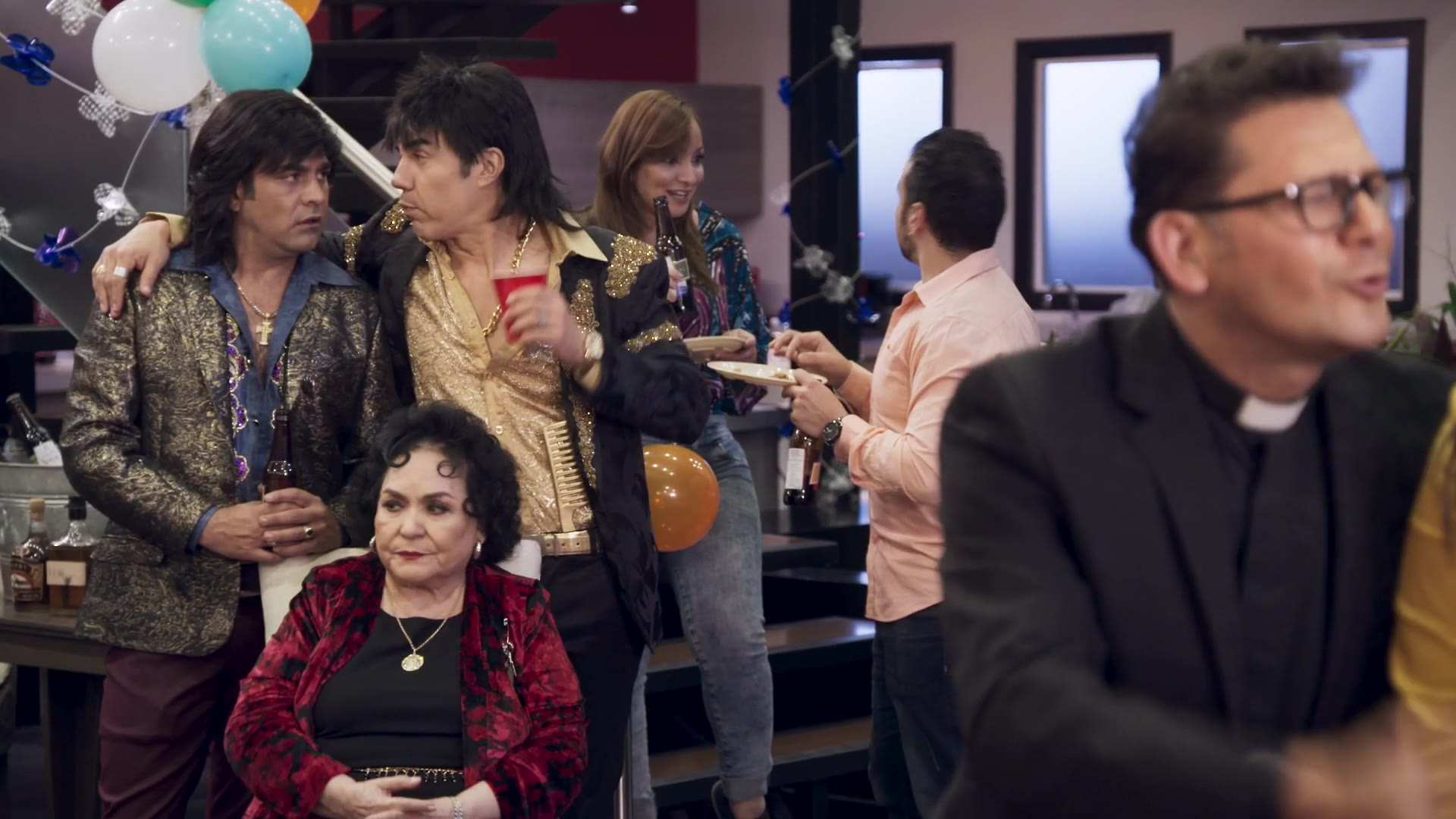 El ‘open house’ de ‘Nosotros los guapos’ | Shows Nosotros los Guapos ...