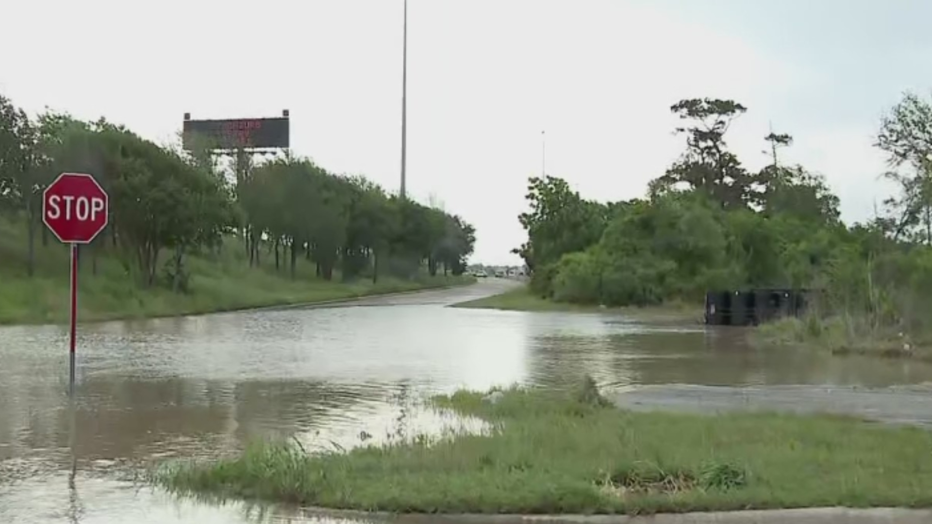 Inundaciones por lluvias en ciertos sectores del condado de Harris ...