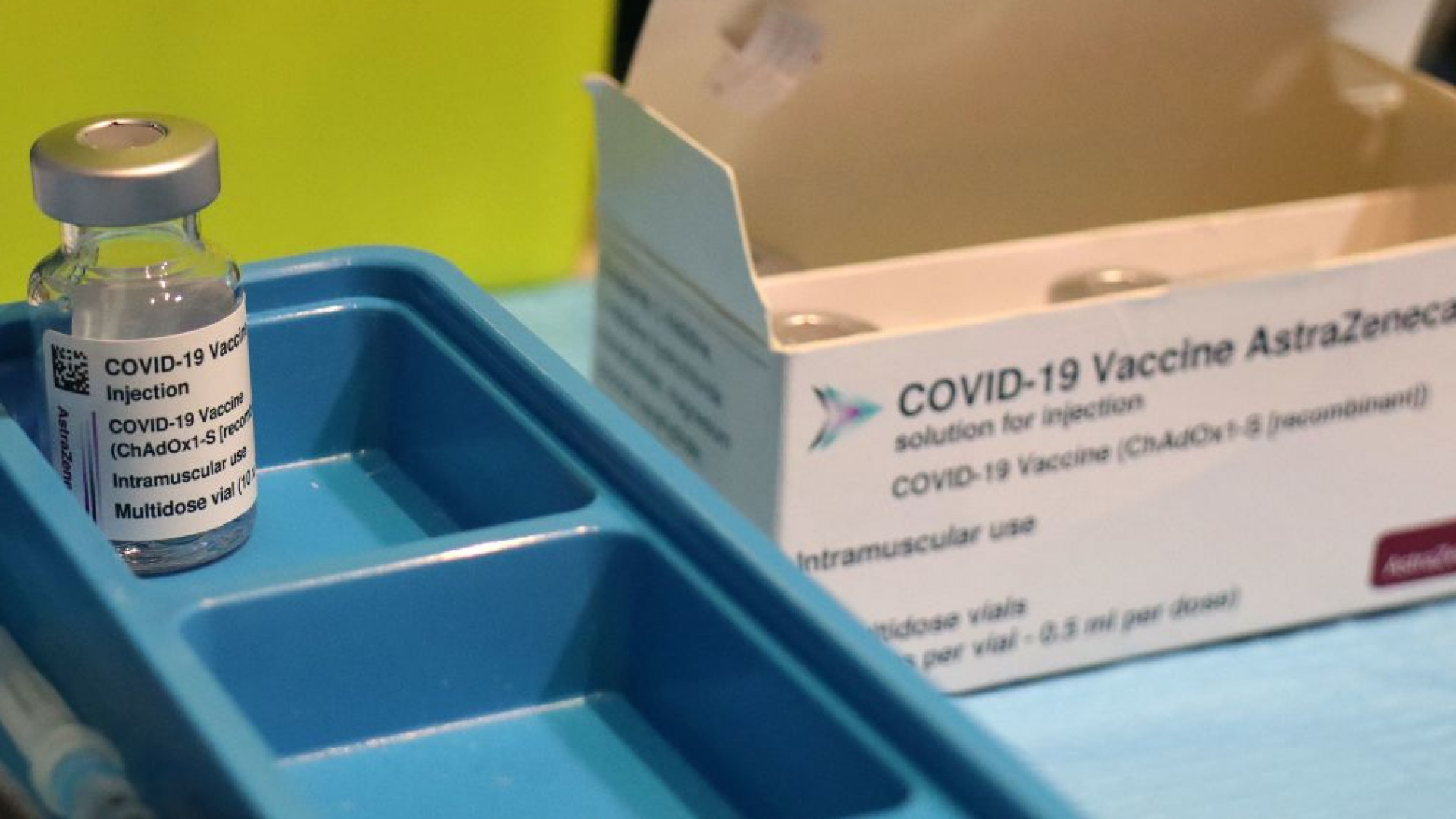 En un minuto: Ensayo clínico en EEUU de la vacuna de AstraZeneca ...
