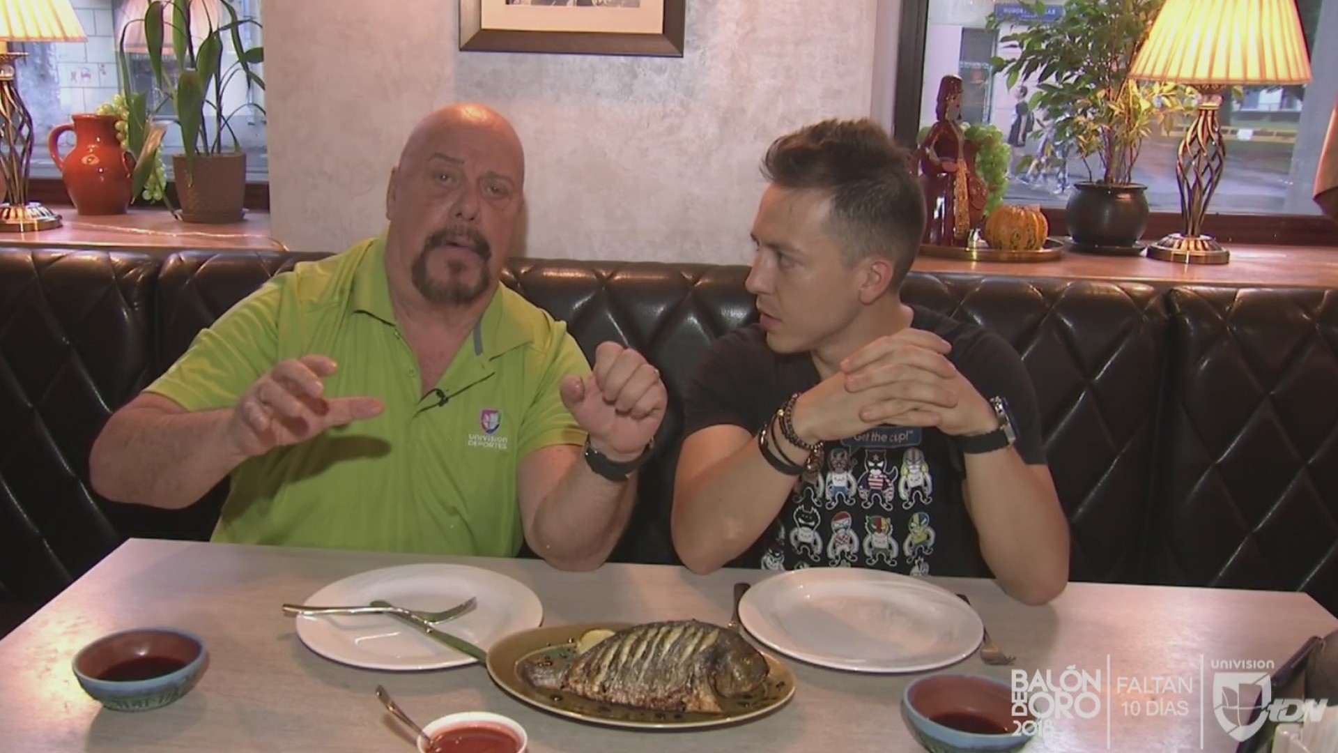 El ‘Perro’ Bermúdez y Xavier Sol se dieron un banquete en Rusia con ...