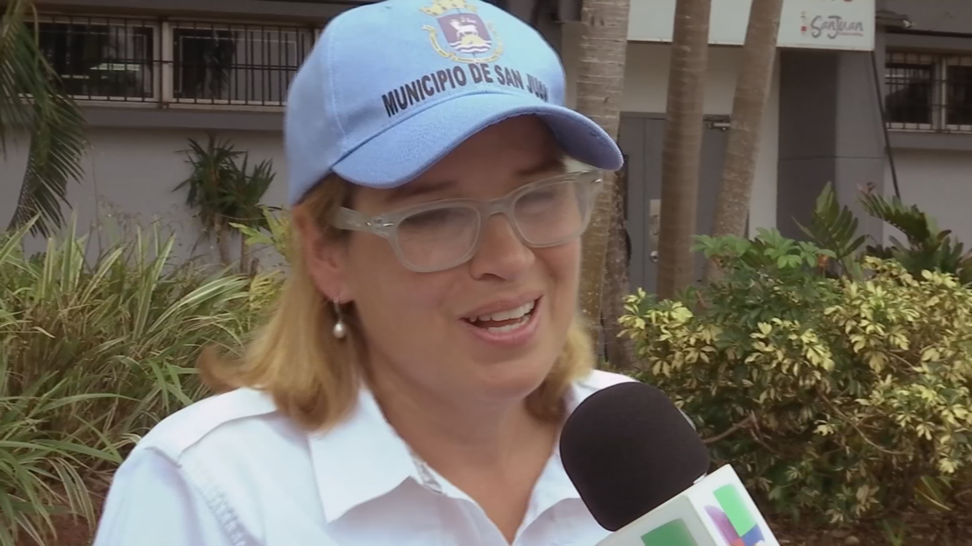 Puerto Rican mayor's response to Trump: "I only have one goal, to save ...