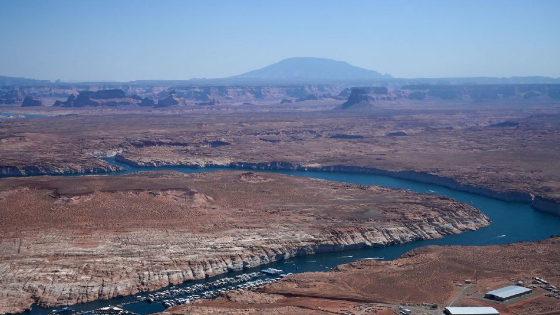 Lucha de la Nación Navajo por derechos sobre el agua del río Colorado ...