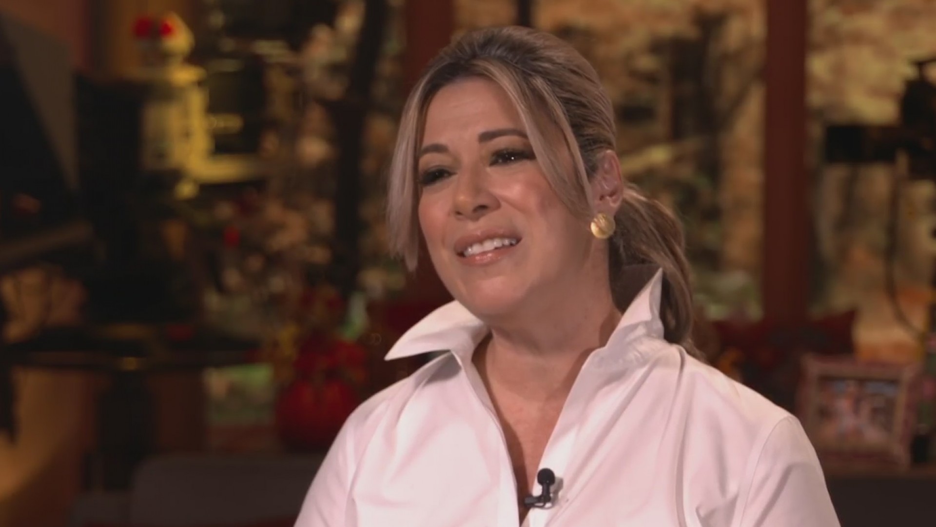 Su primer libro fue la puerta del segundo: Luz María Doria habla de ...