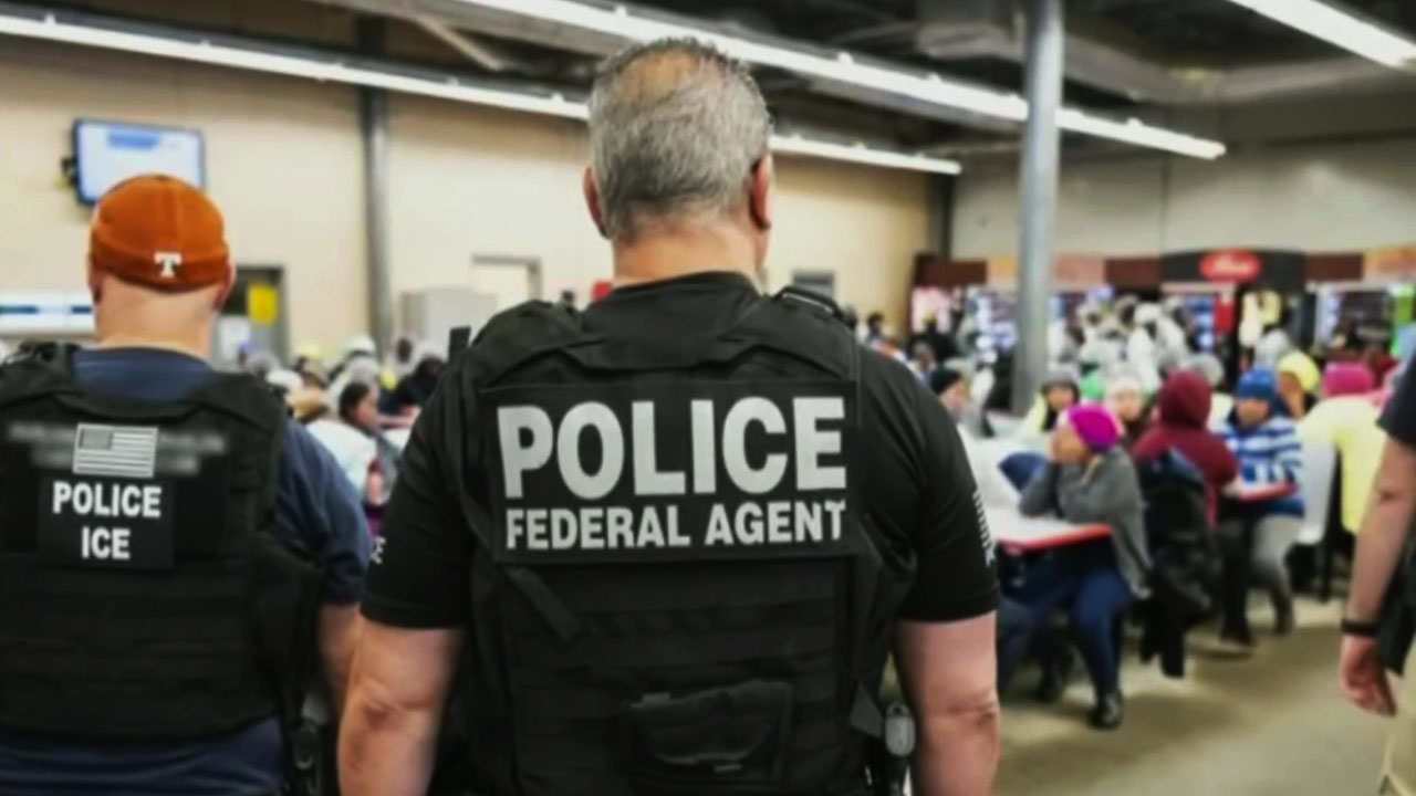 The White House tells ICE to conduct dozens of workplace raids ...
