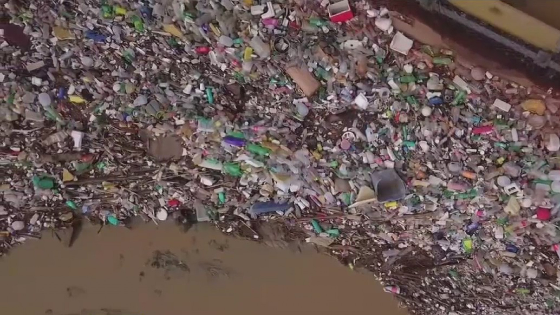Toneladas de basura en el río Tijuana: así buscan descontaminar su agua ...
