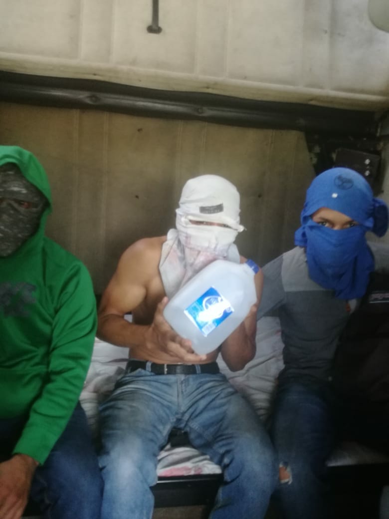 En medio de la represión, jóvenes huyen de Nicaragua a Costa Rica por ...