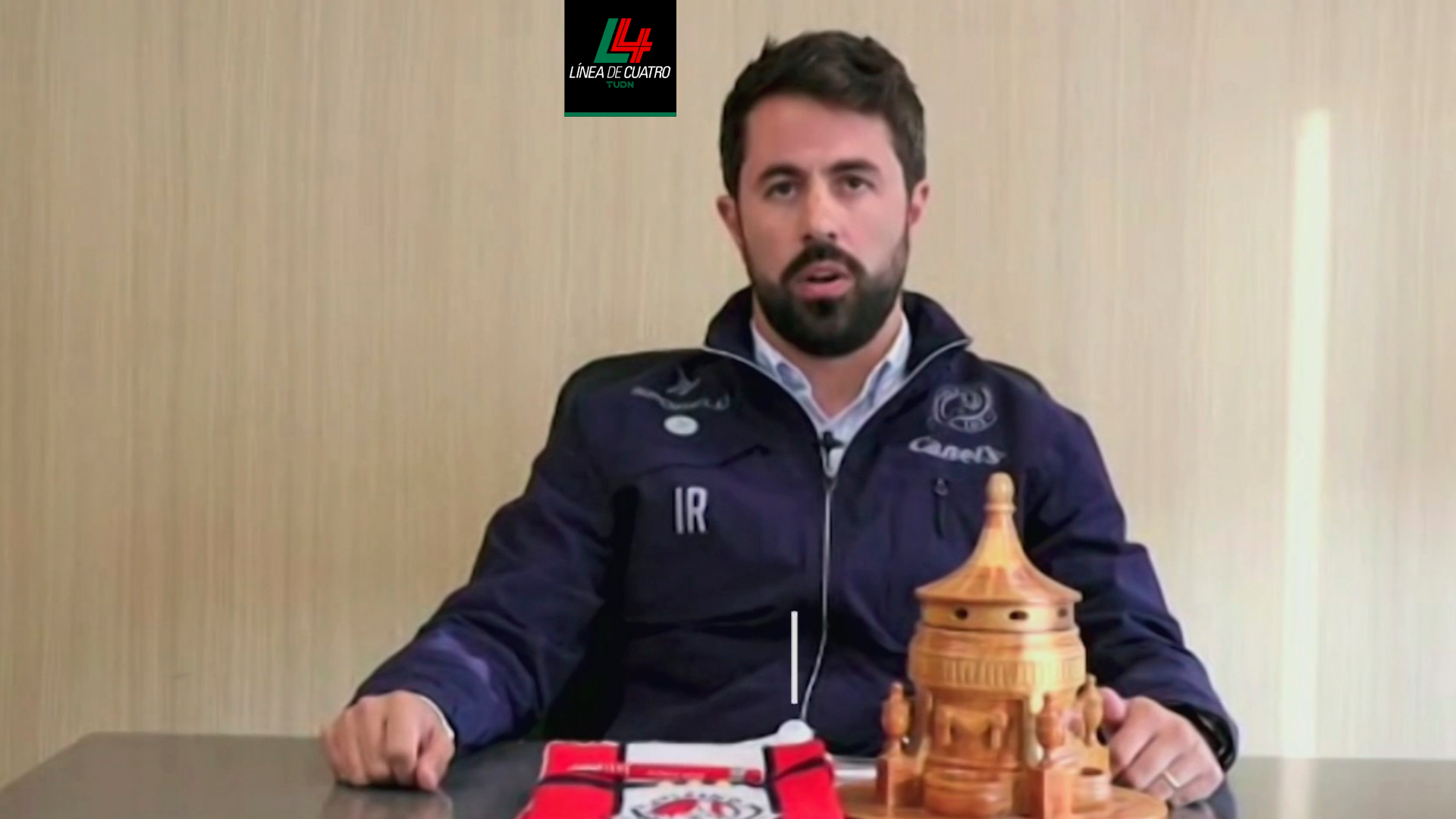 Iñigo Regueiro reitera su respaldo al proyecto del técnico André ...