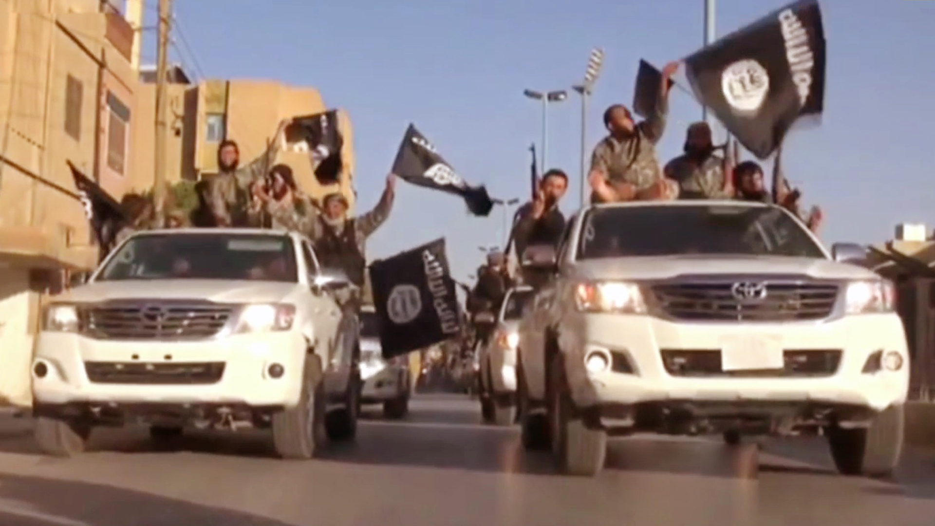 Investigan cómo el grupo terrorista ISIS tiene acceso a vehículos ...