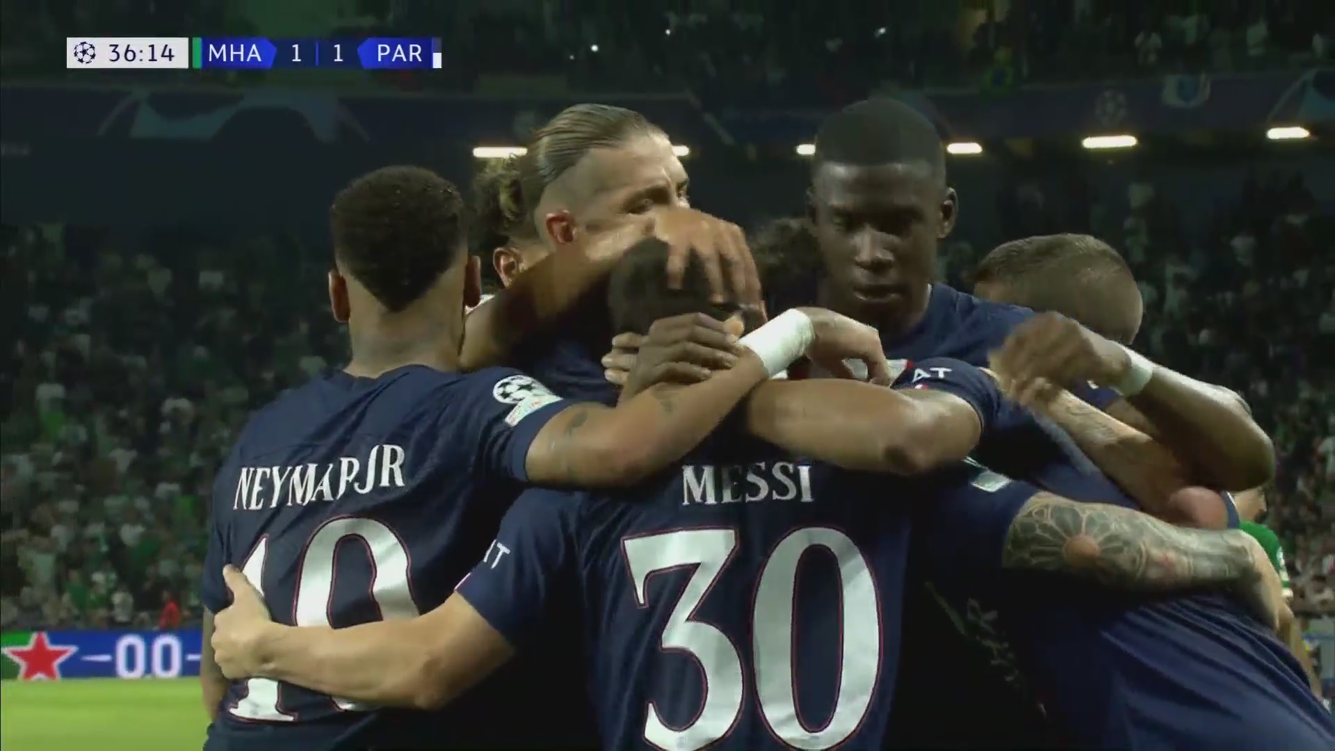 Lionel Messi supera récord de Cristiano Ronaldo: Le ha marcado a 39 equipos en Champions ...