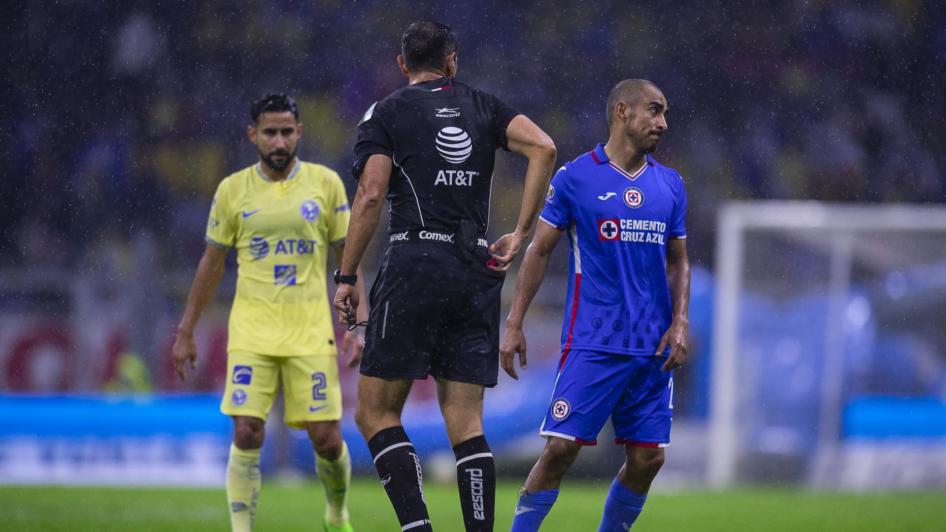 Rafa Baca suspendido dos juegos por roja ante América | Deportes Liga ...