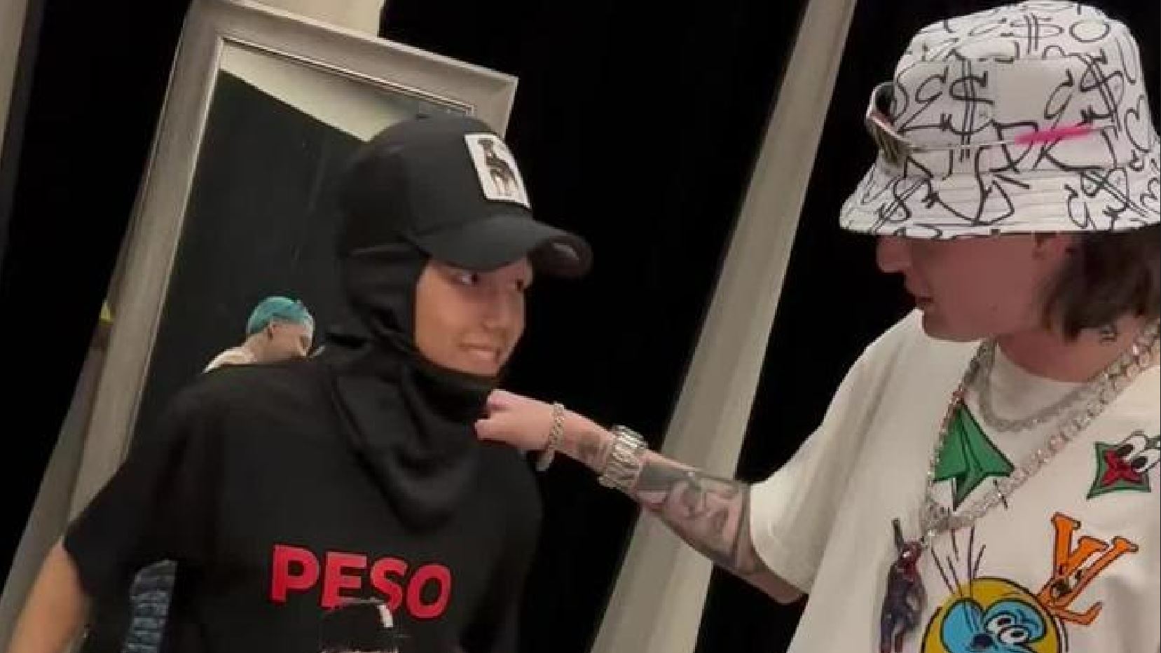 Peso Pluma cumple sueño a niño que lucha contra el cáncer al conocerlo ...