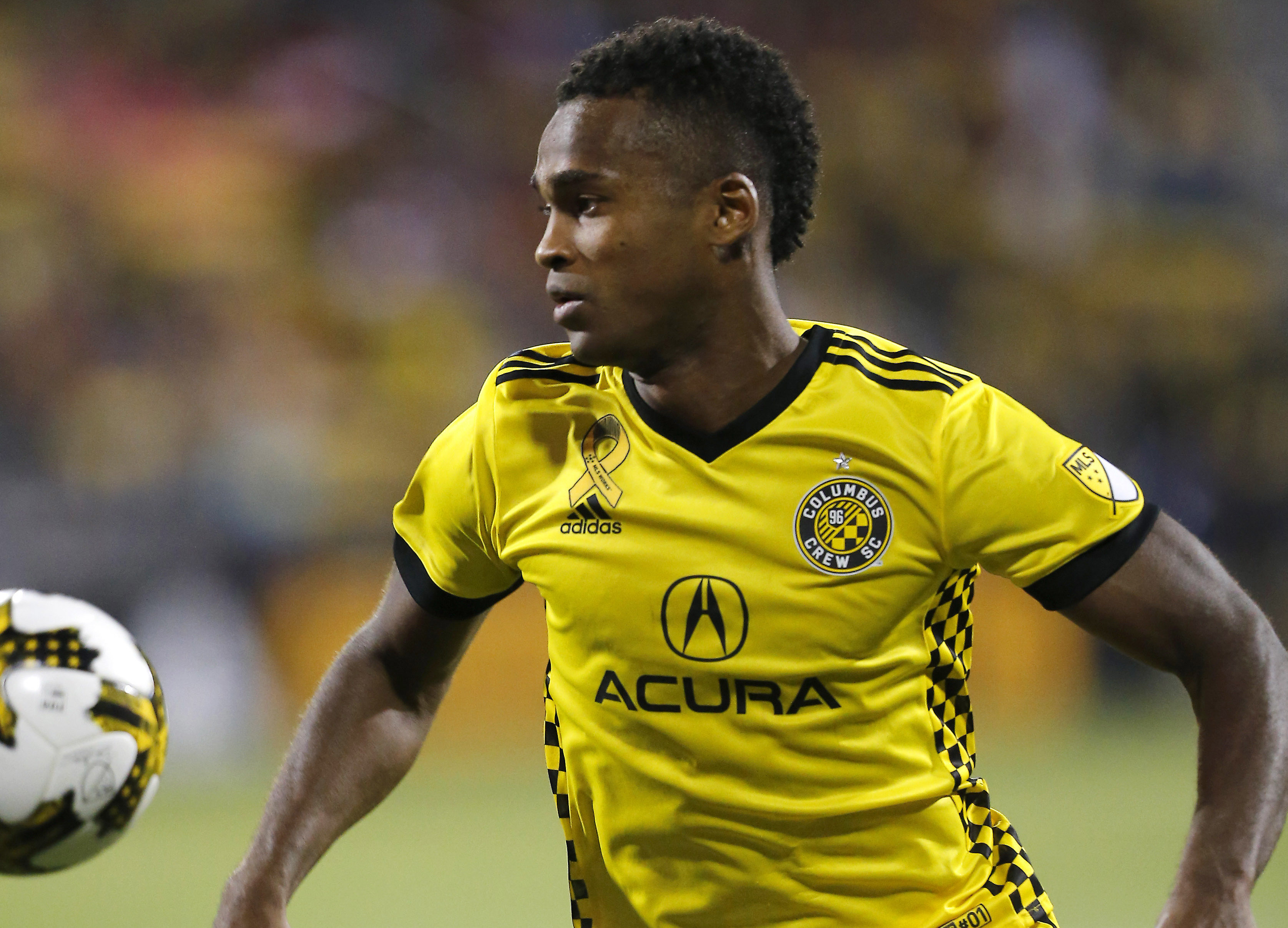 Finalista en el Este y convocado por su selección: Ola Kamara vuelve a ...