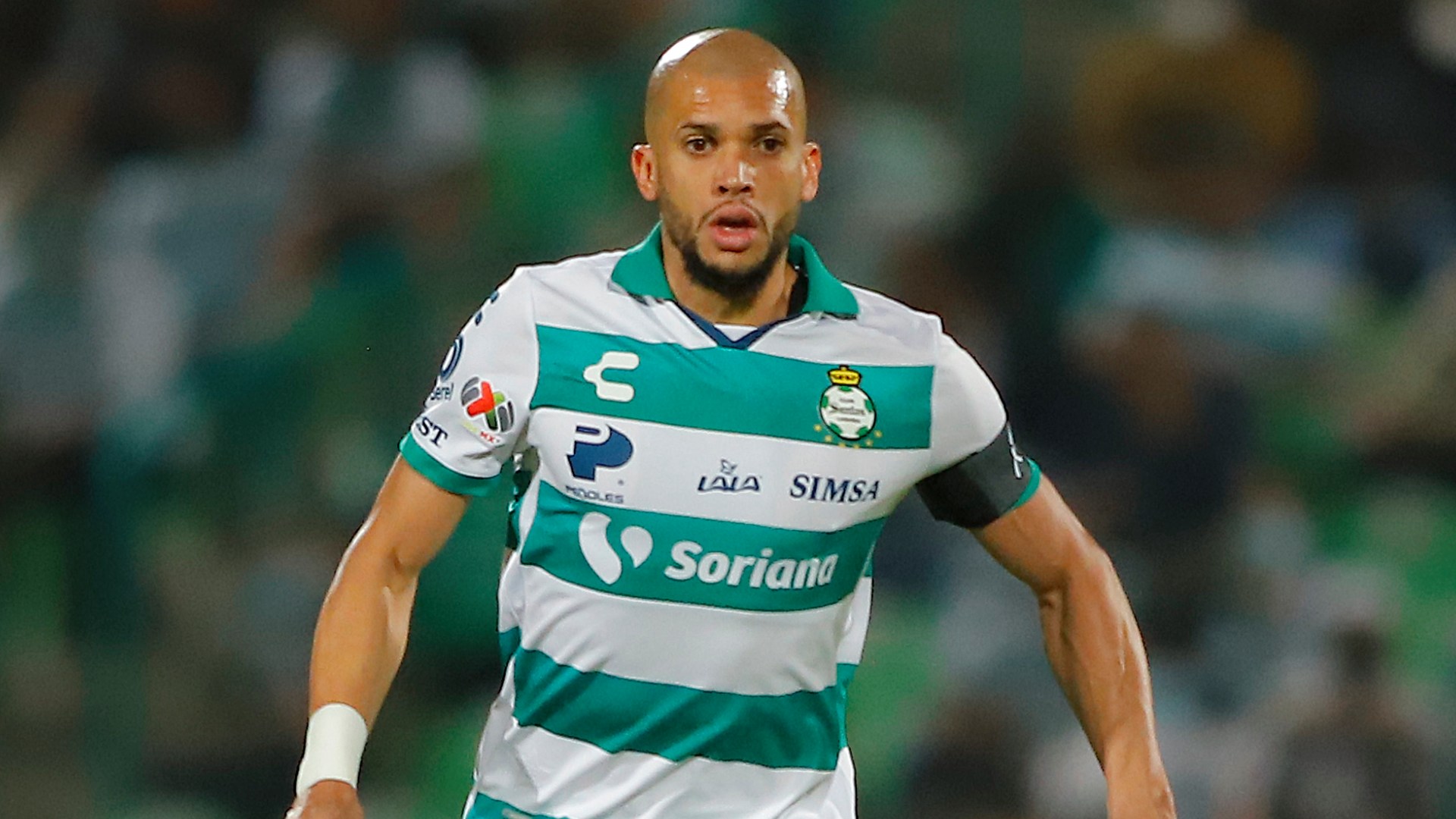 Matheus Doria recibe último documento para ser naturalizado mexicano ...