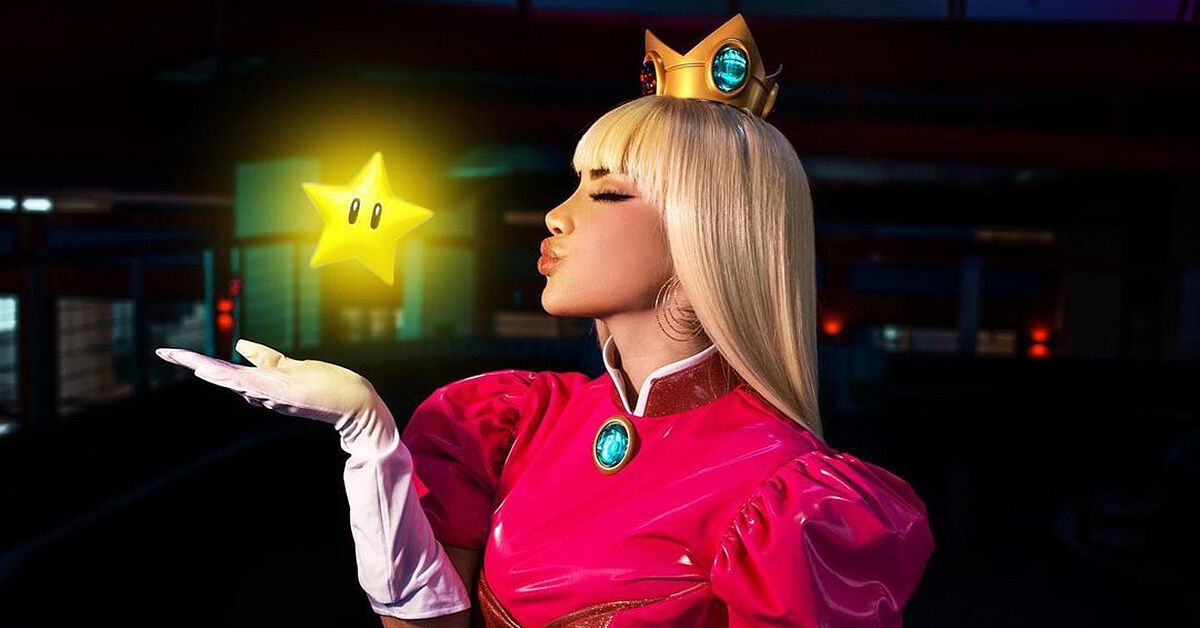 Kim Loaiza presume look gamer para su nuevo video musical | Shows ...