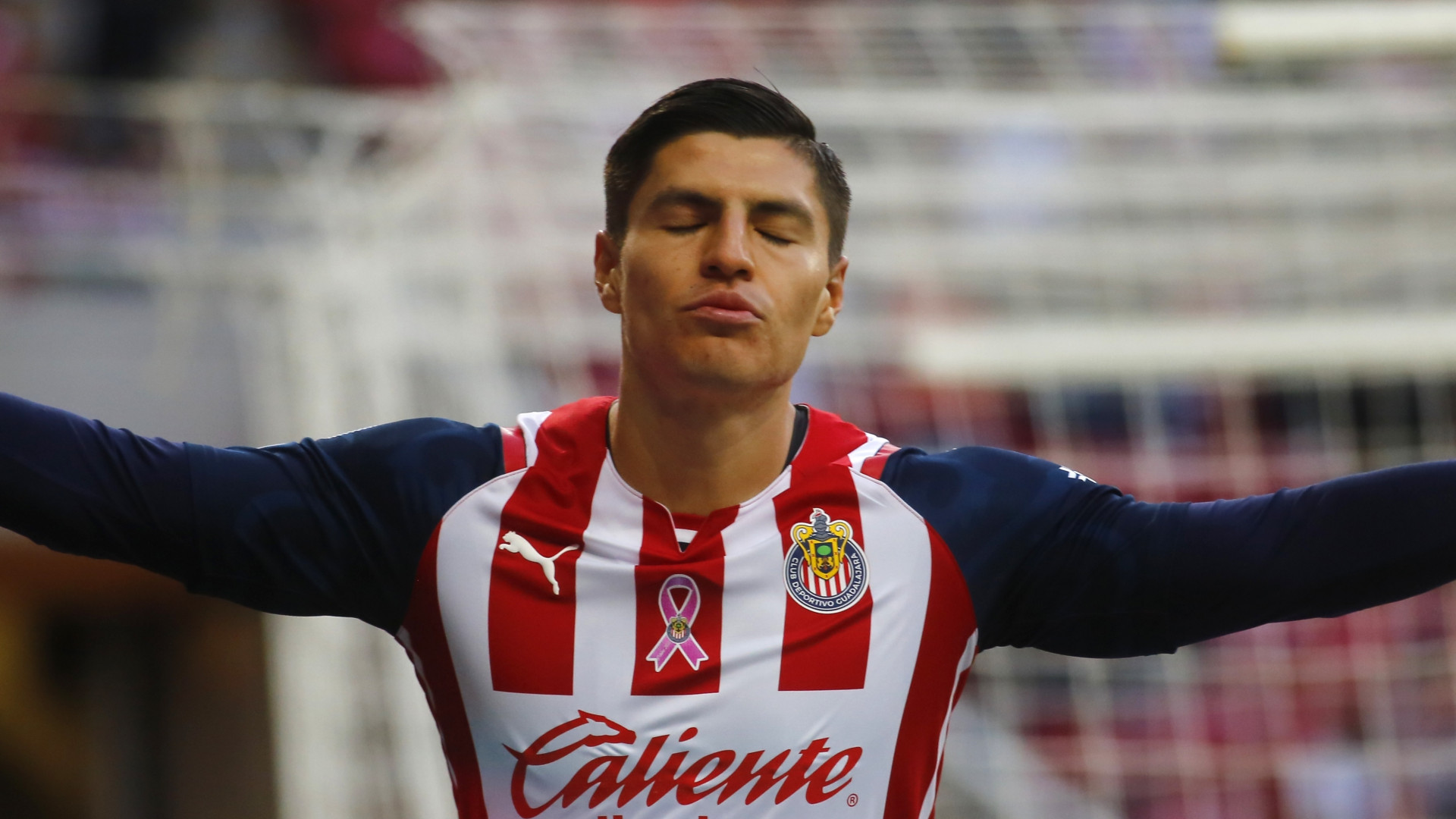 Ronaldo Cisneros emocionado con su 'segundo debut' en Chivas | Deportes ...