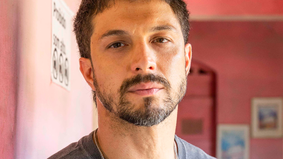 Romulo Estrela não acredita que Oto seja o mocinho de “Travessia ...