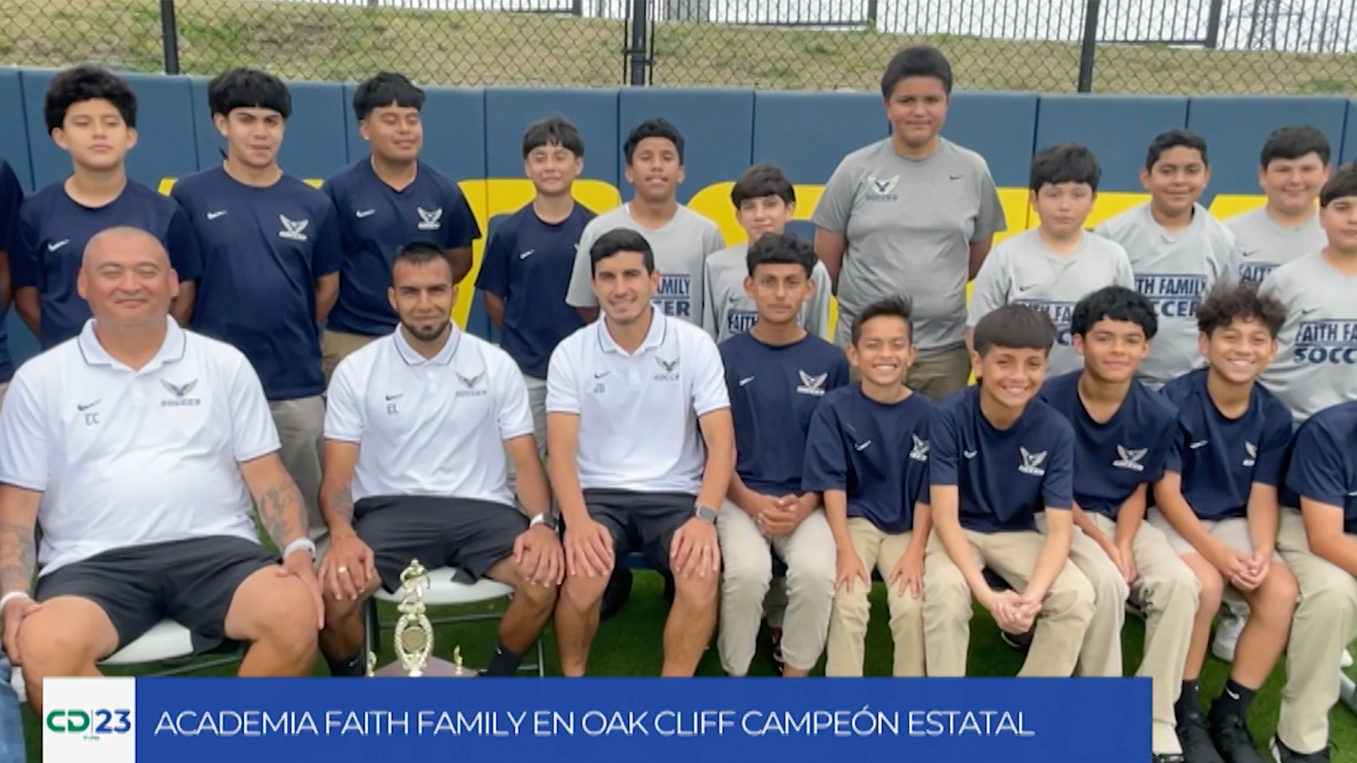 La academia Faith Family en Oak Cliff gana campeonato de fútbol estatal ...