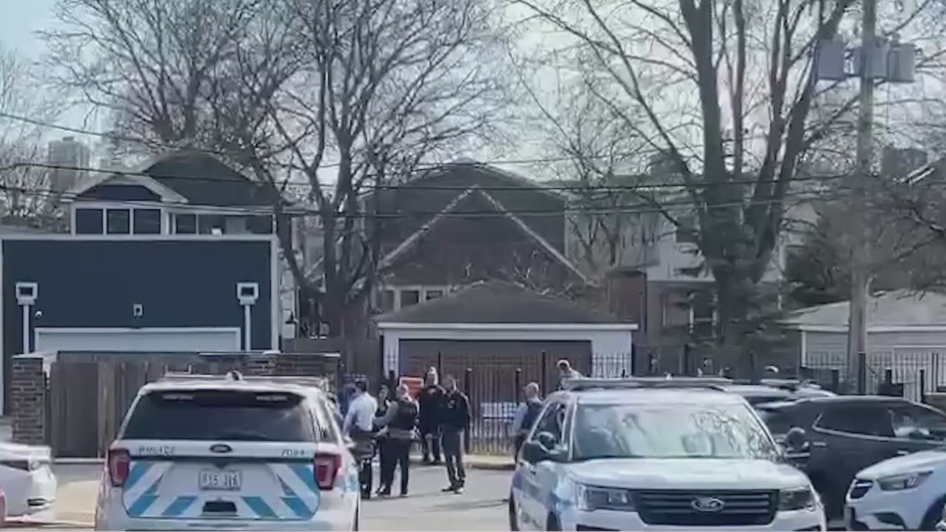 Asesinan a niño de 11 años y dejan herida a su madre embarazada, en ...