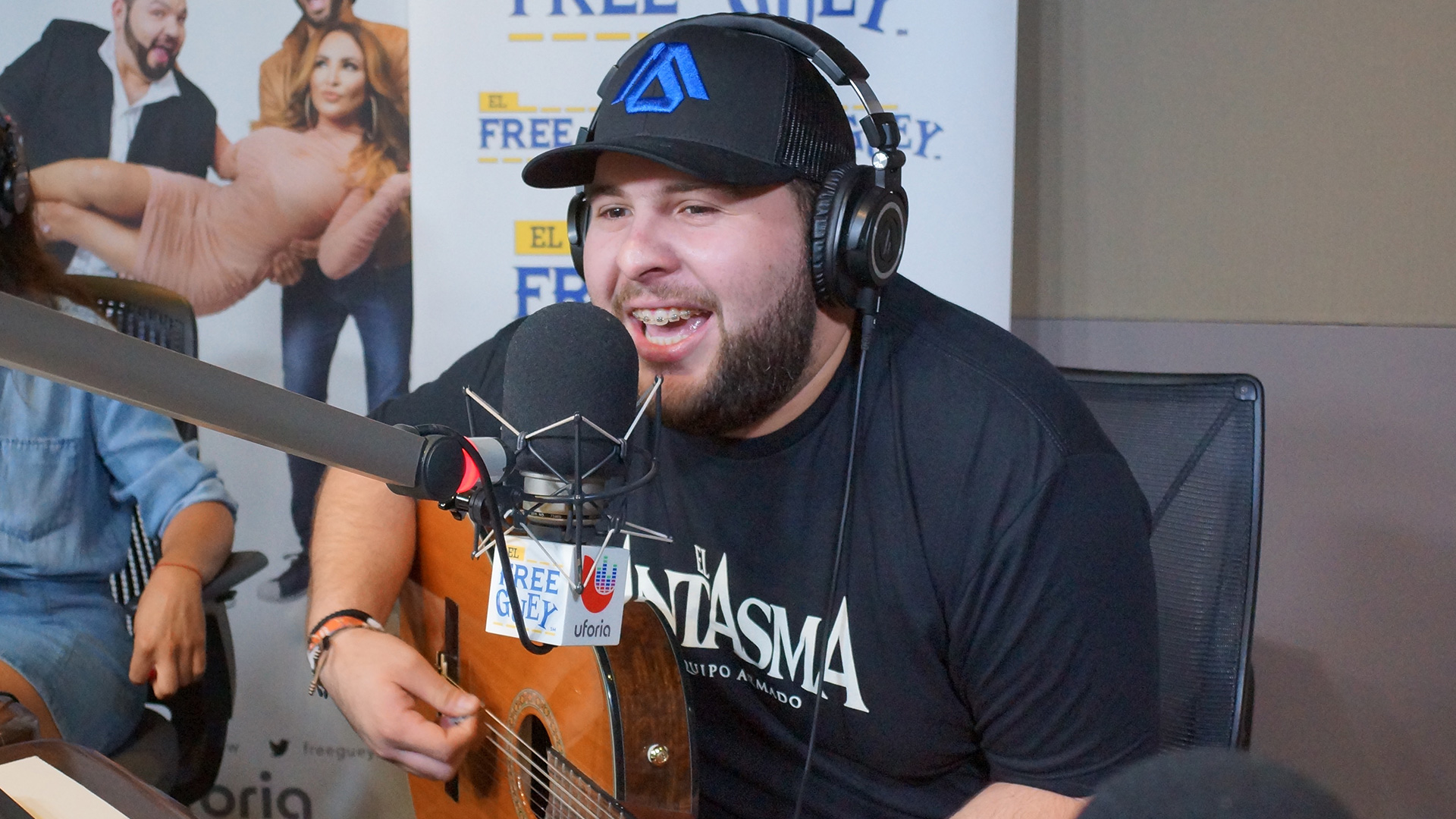 El Free-guey show ya tiene su propio corrido gracias a El Fantasma ...