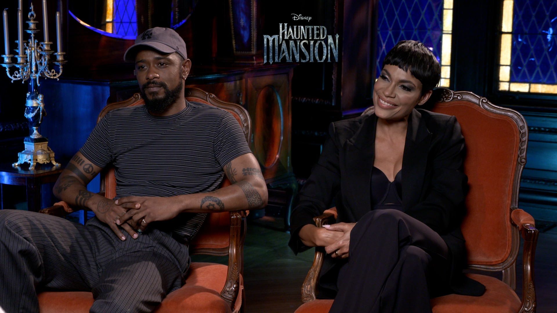 LaKeith Stanfield y Rosario Dawson de 'Haunted Mansion' nos hablan del ...