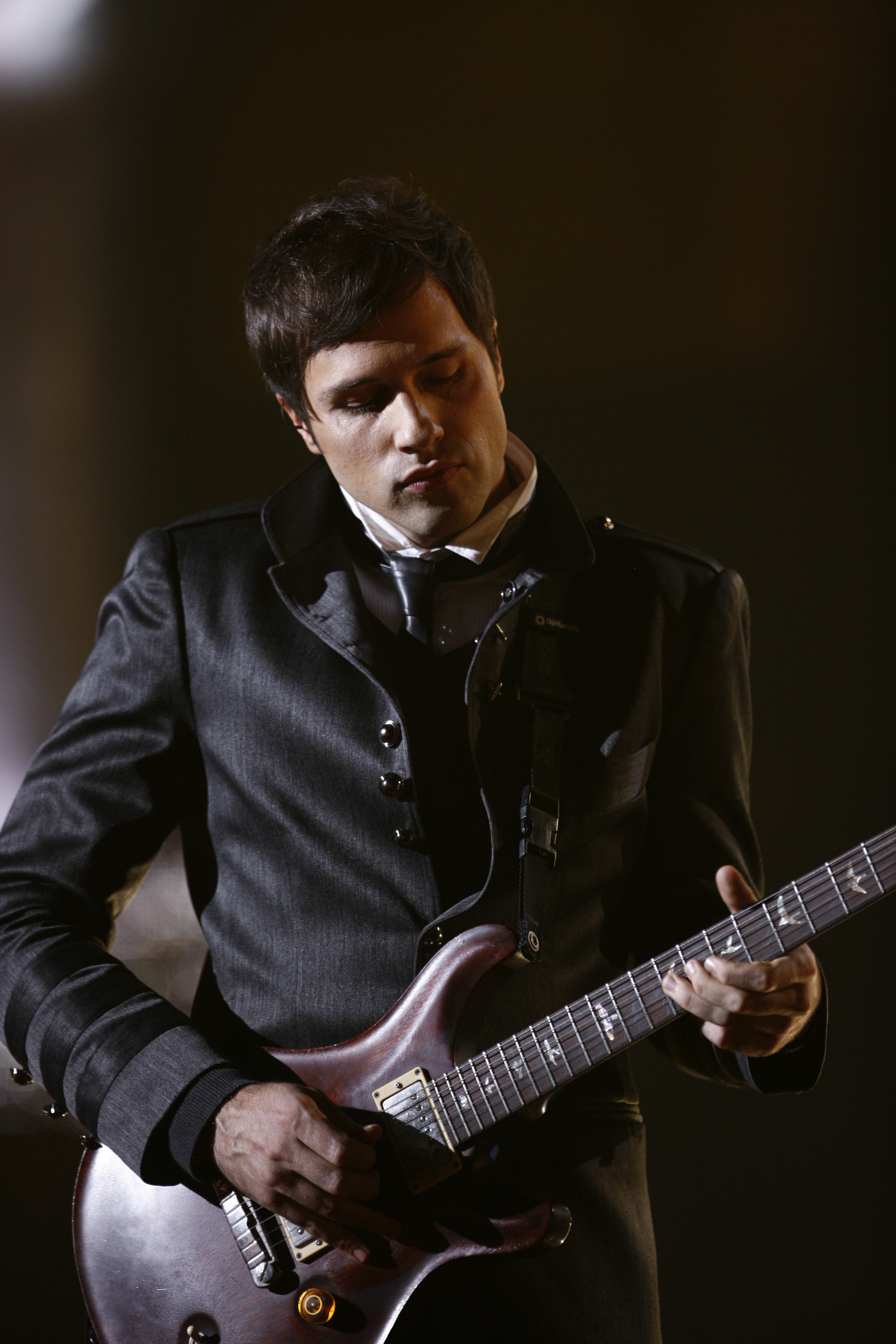 Mike Sierra promueve su nuevo disco | Home Televisa Especiales y ...