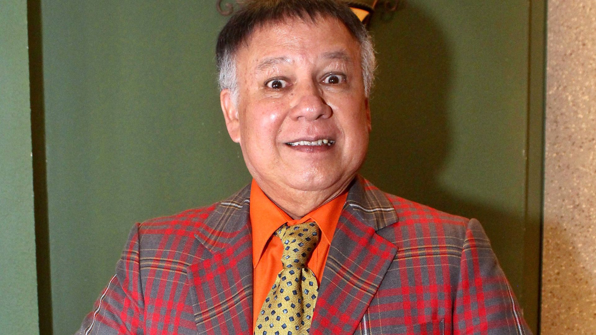 Moisés Suárez revela que por poco se queda fuera de 'Vecinos ...