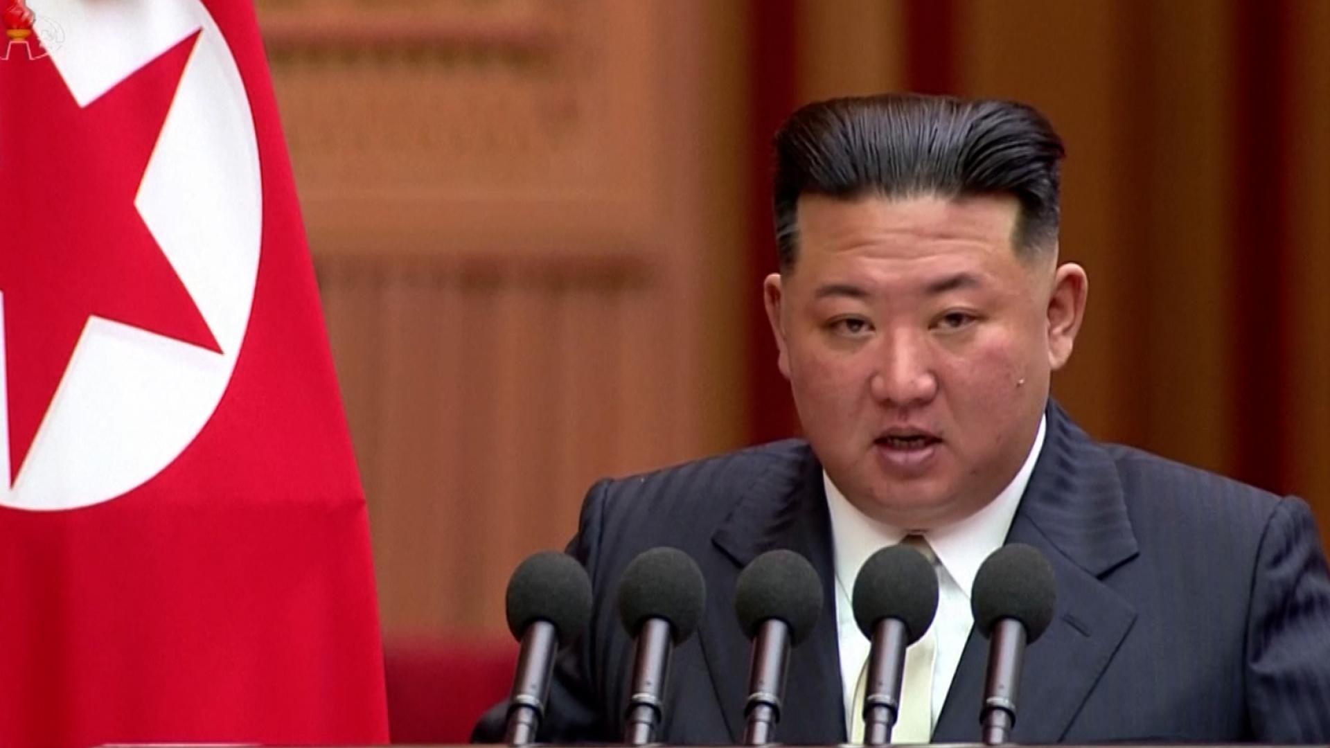 No habrá negociaciones: Kim Jong-un aprueba ley que declara a Corea del Norte un país con armas ...