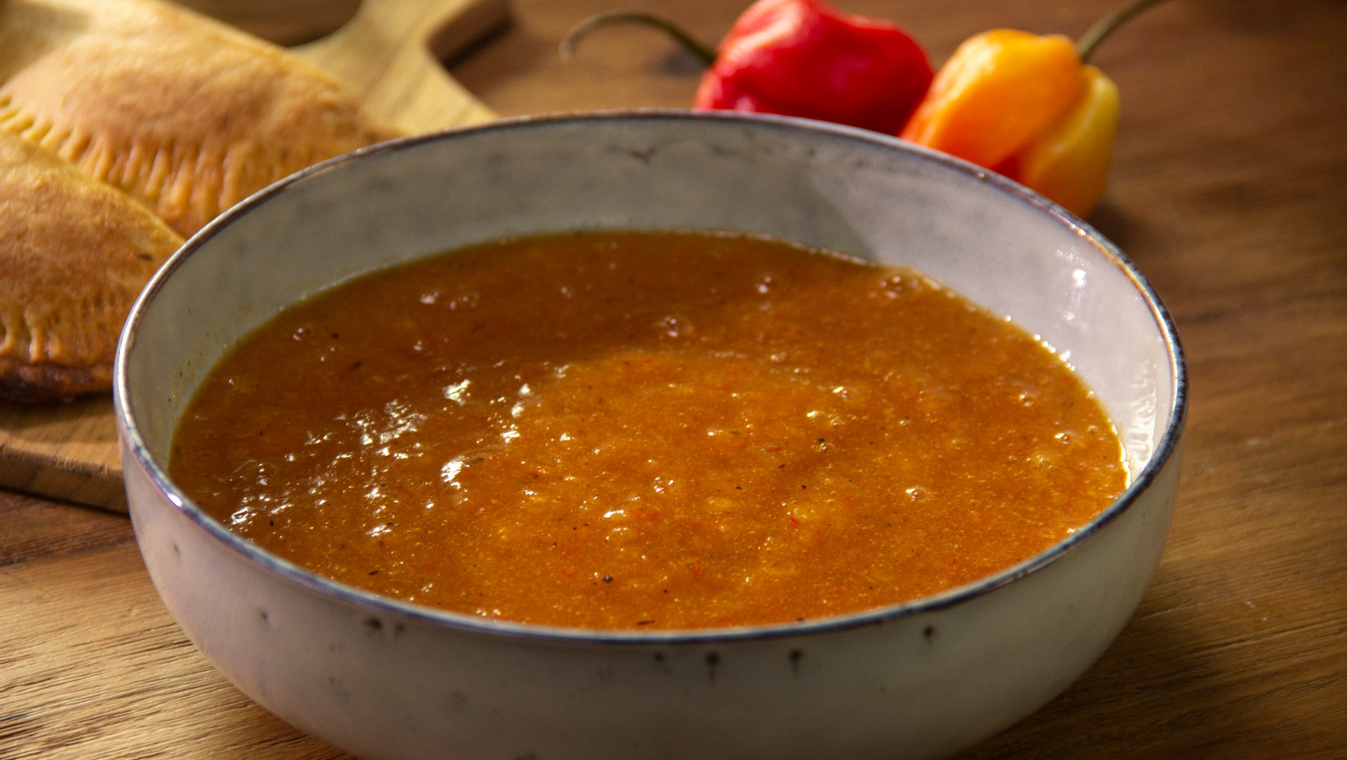 Salsa de mango y habanero buenísima para tacos | Delicioso | Univision