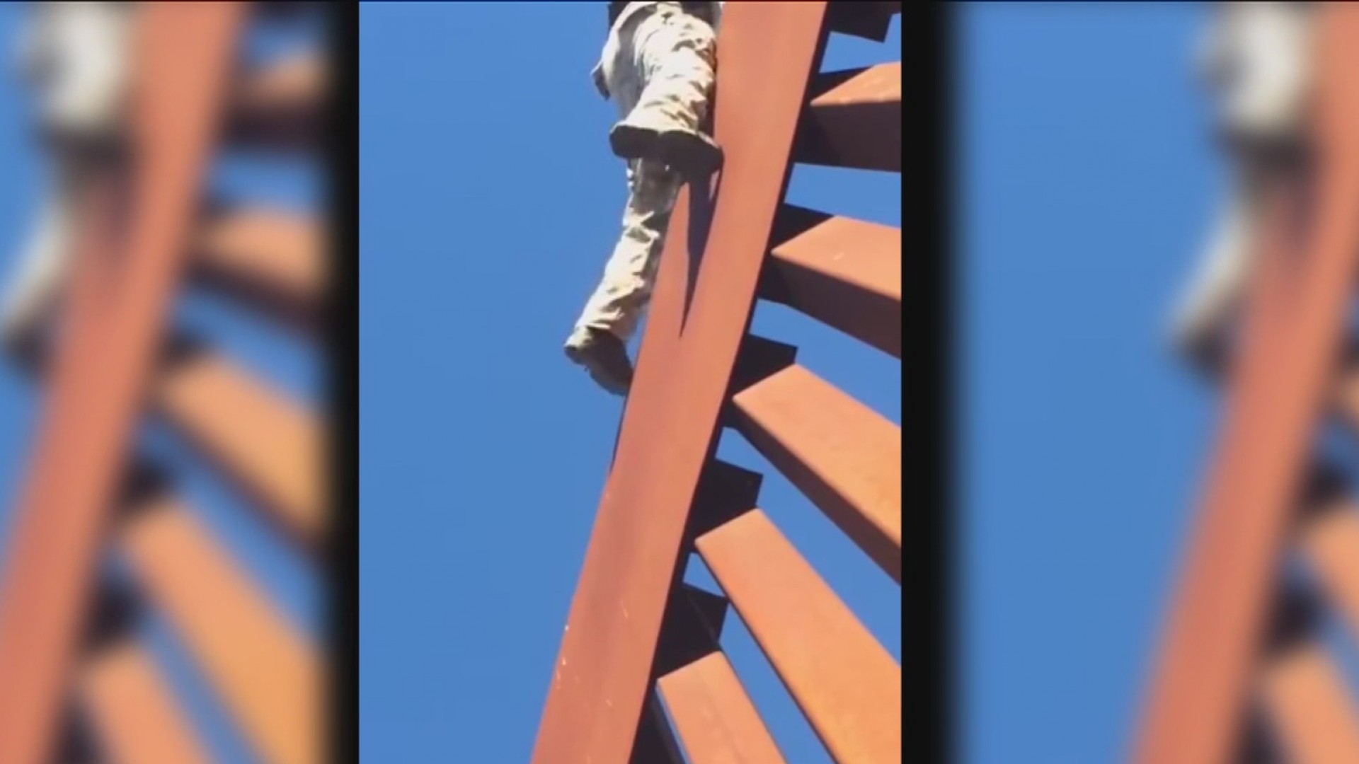 Video muestra el momento en que un hombre trepa el muro fronterizo ...