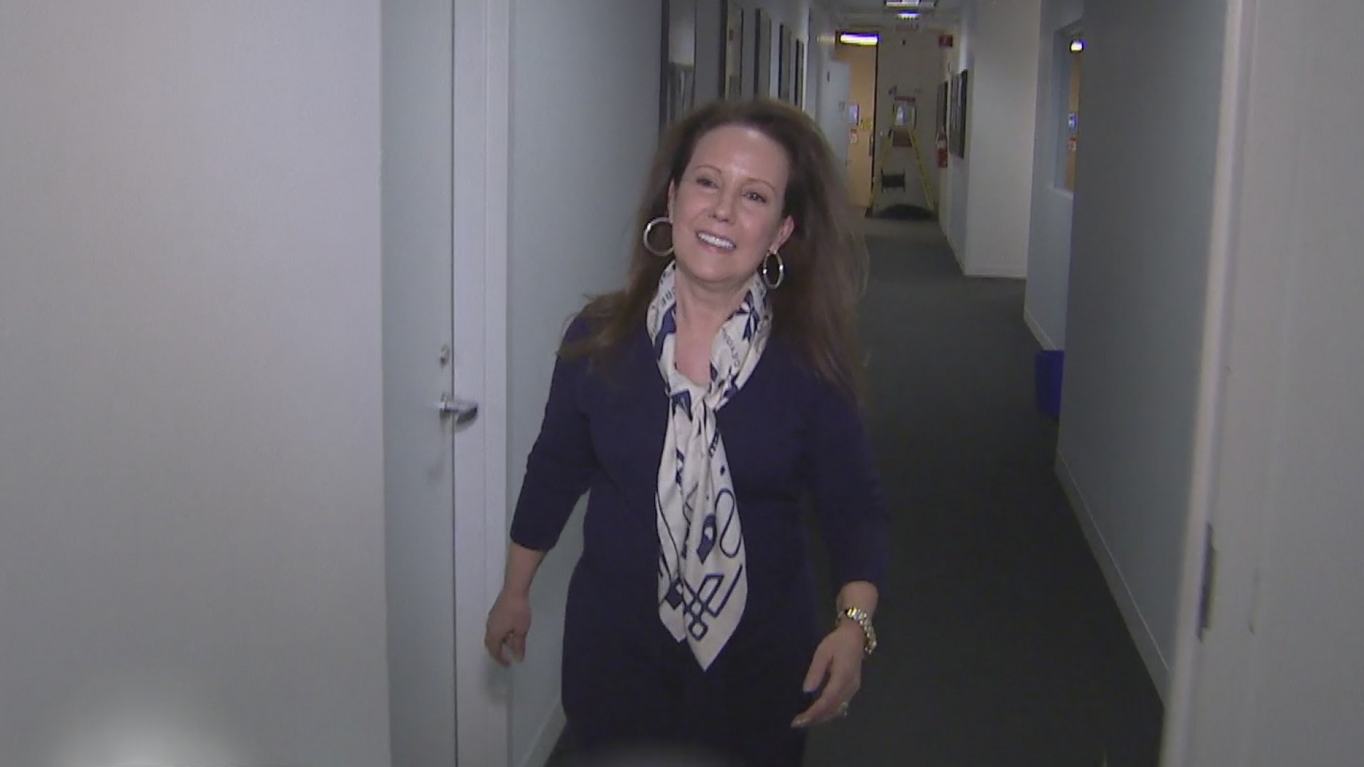 Después de 23 años en Univision Chicago, Luisa Echevarría se despide ...