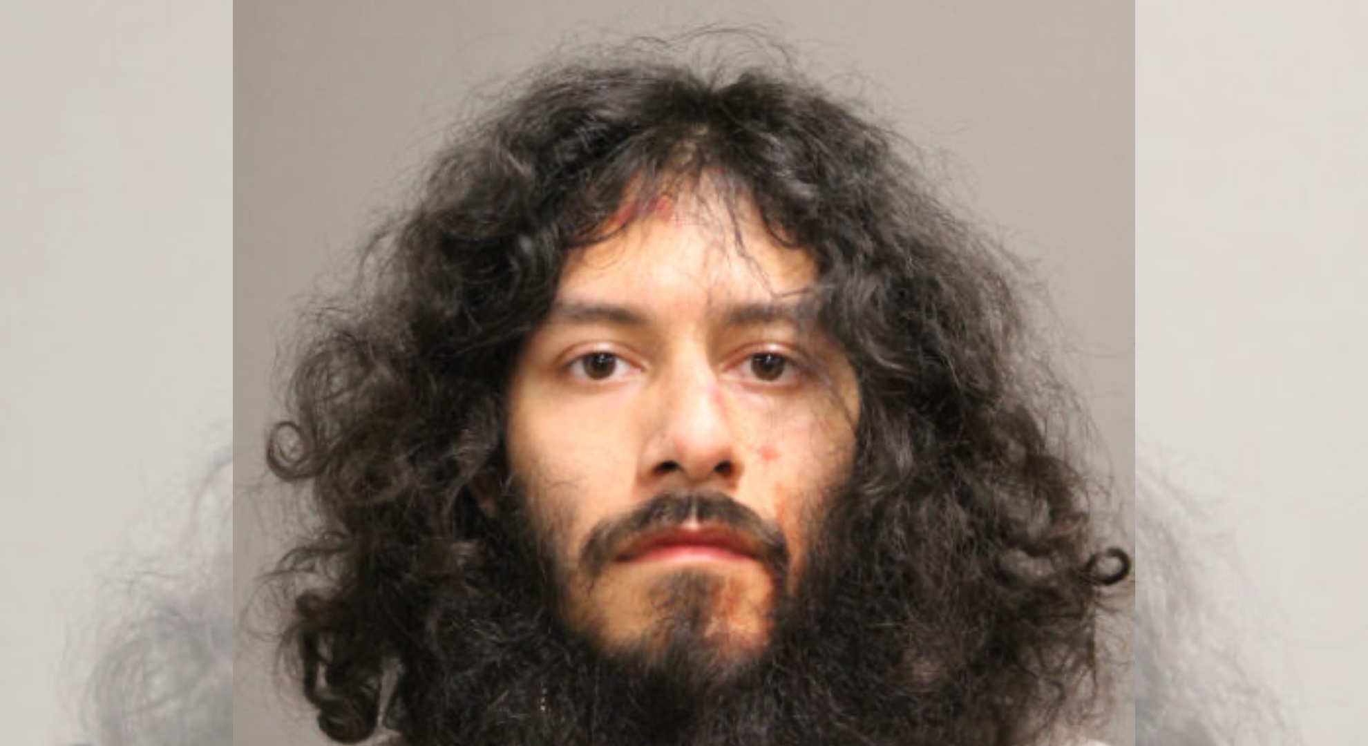 Acusan a hispano Daniel Salinas de apuñalar a conductor durante disputa vial | Univision Chicago ...