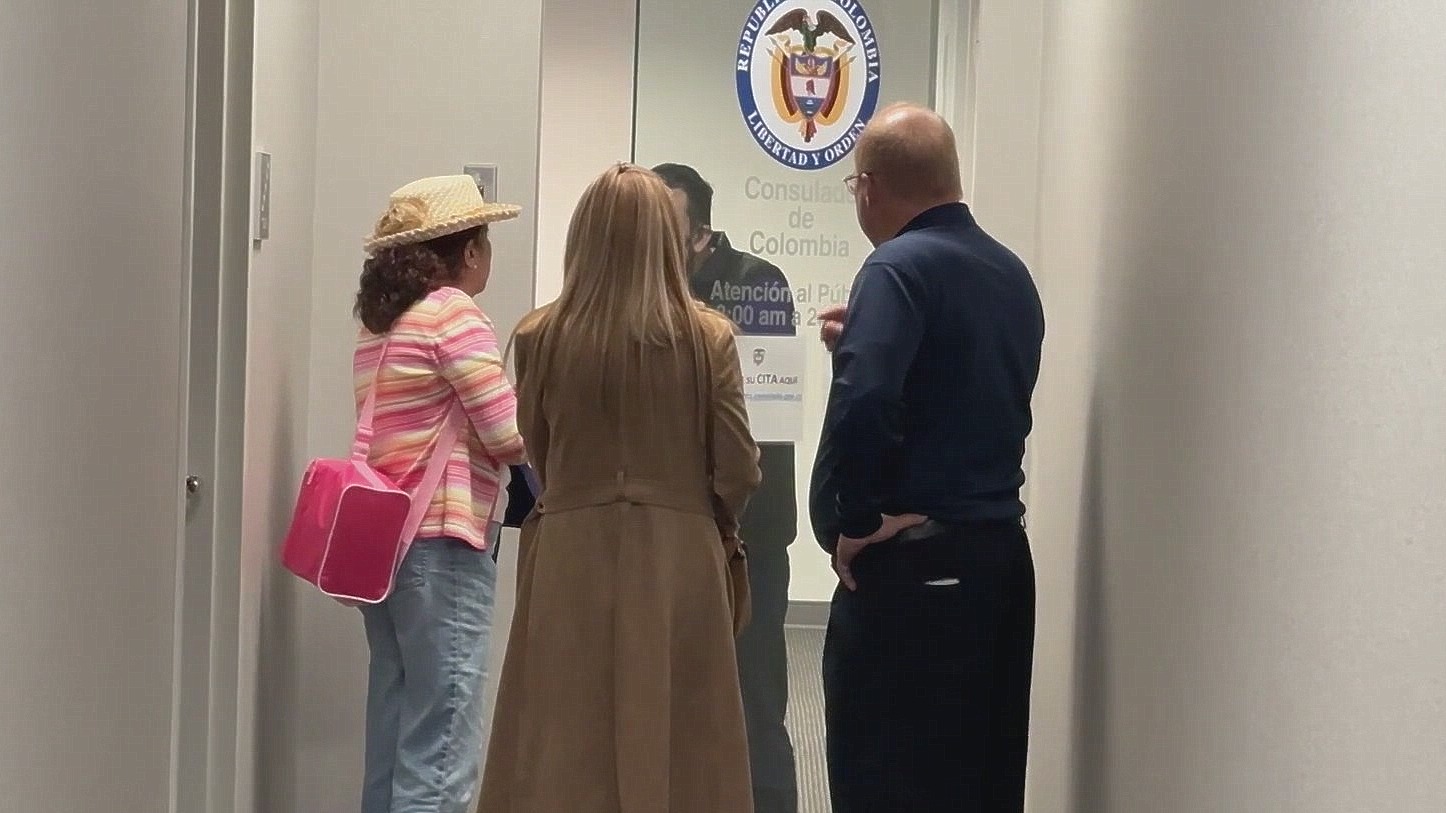 Colombianos se quejan del servicio del Consulado de Colombia en Atlanta ...