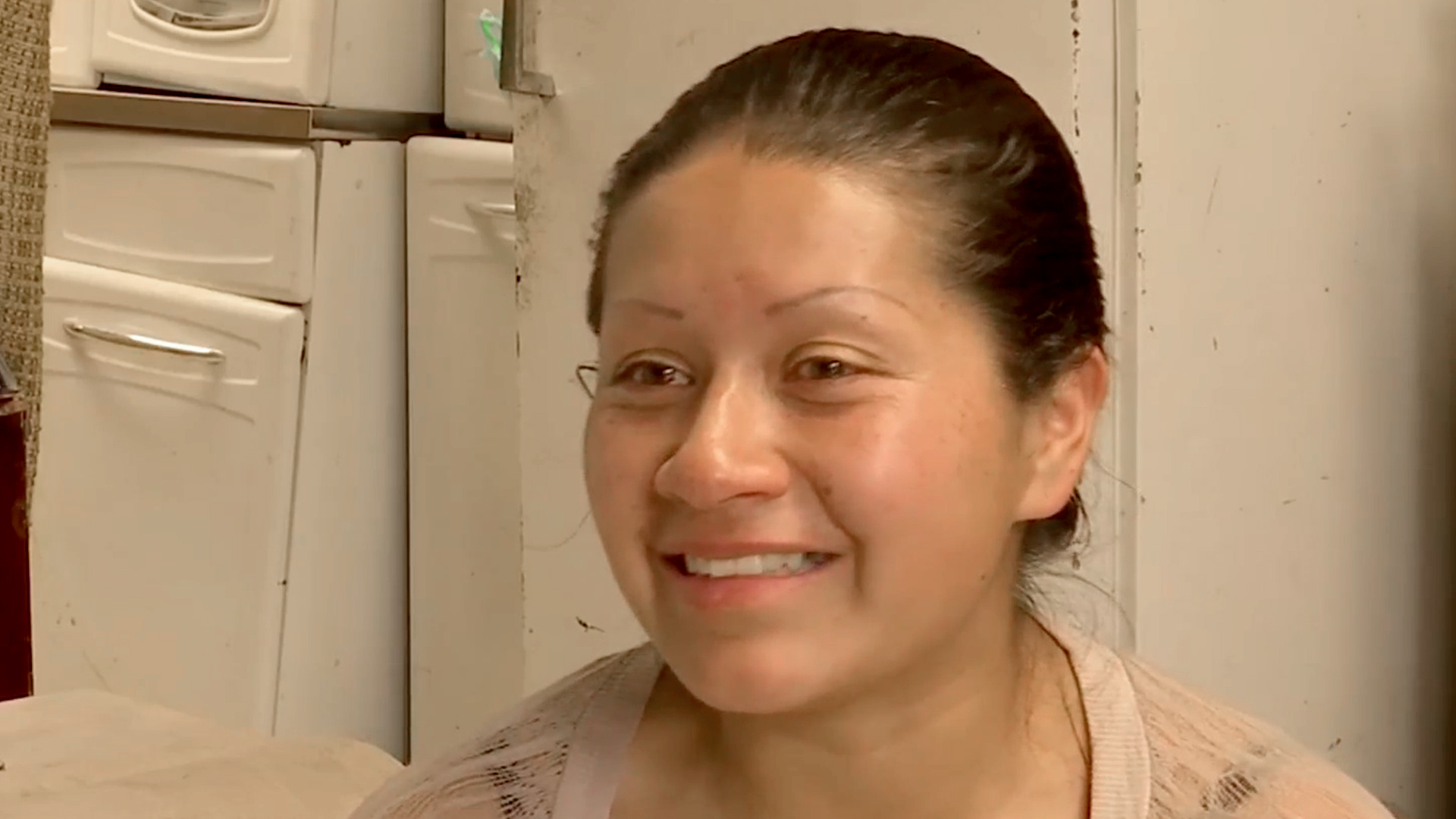 Gracias a nuestros televidentes, una humilde mujer recibió lo que tanto ...