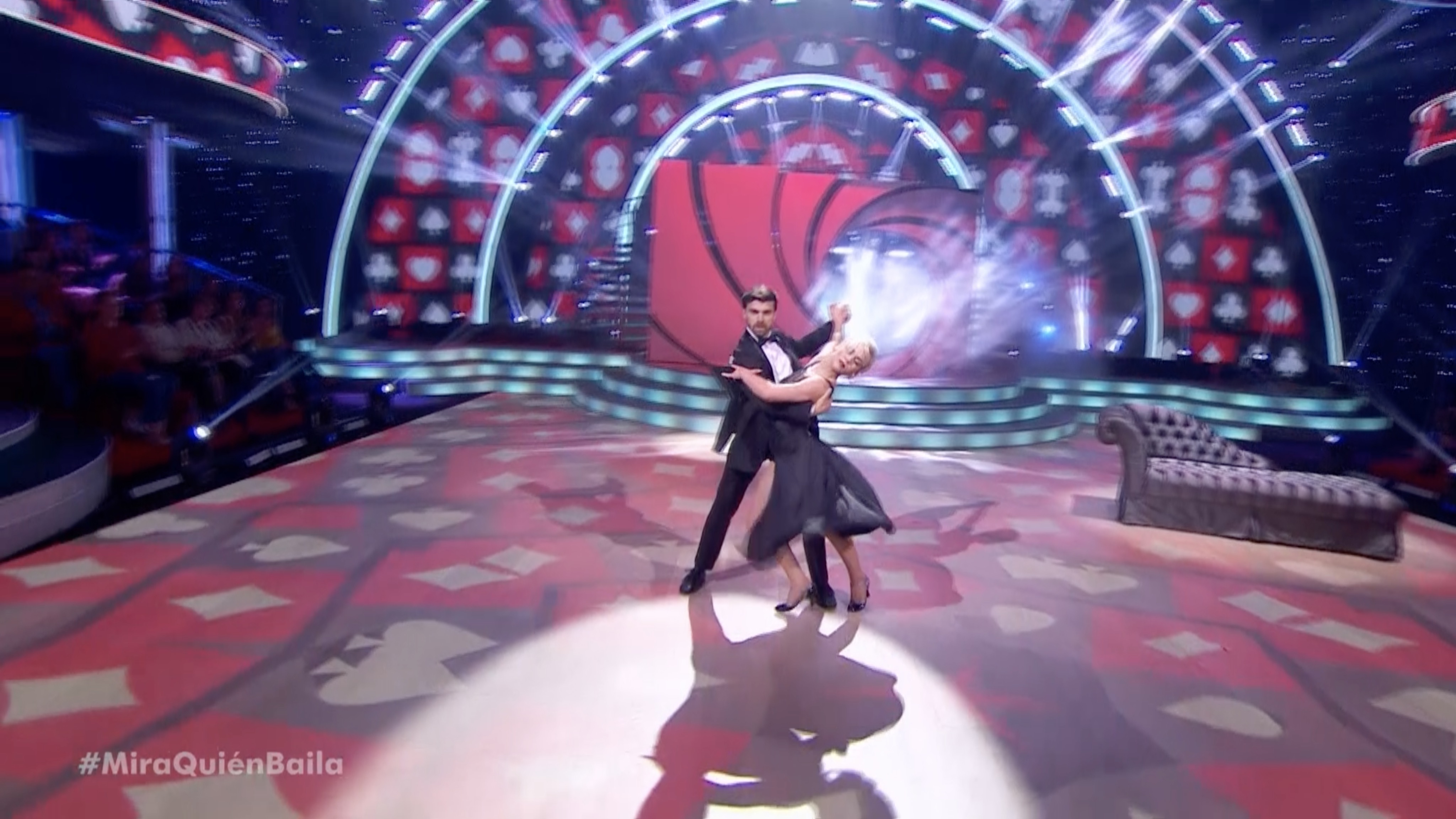 ¡Disfruta este domingo la gran semifinal de MQB! | Shows Mira Quién ...