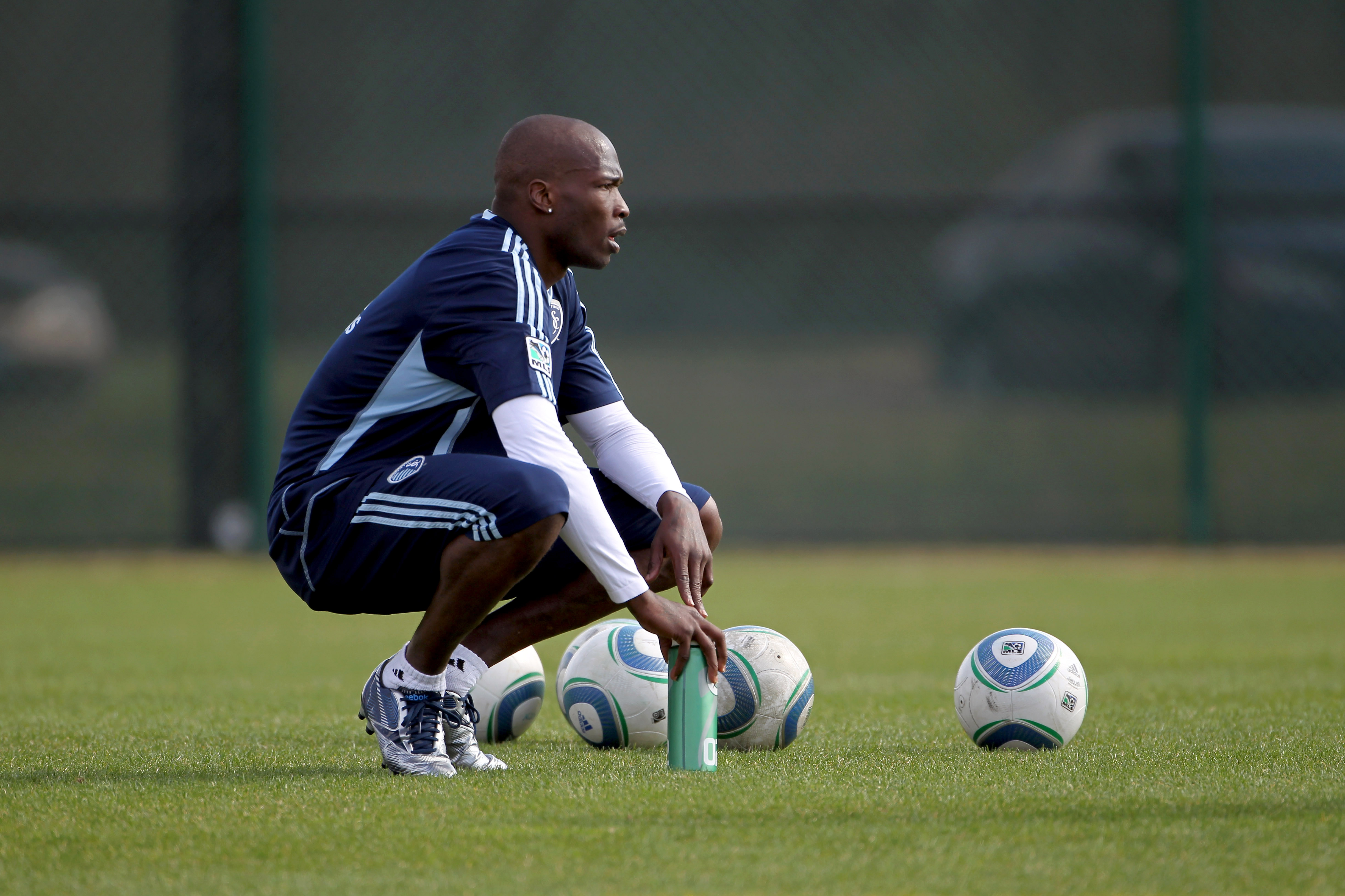 Chad Ochocinco ficha para club de la United Premier Soccer League ...