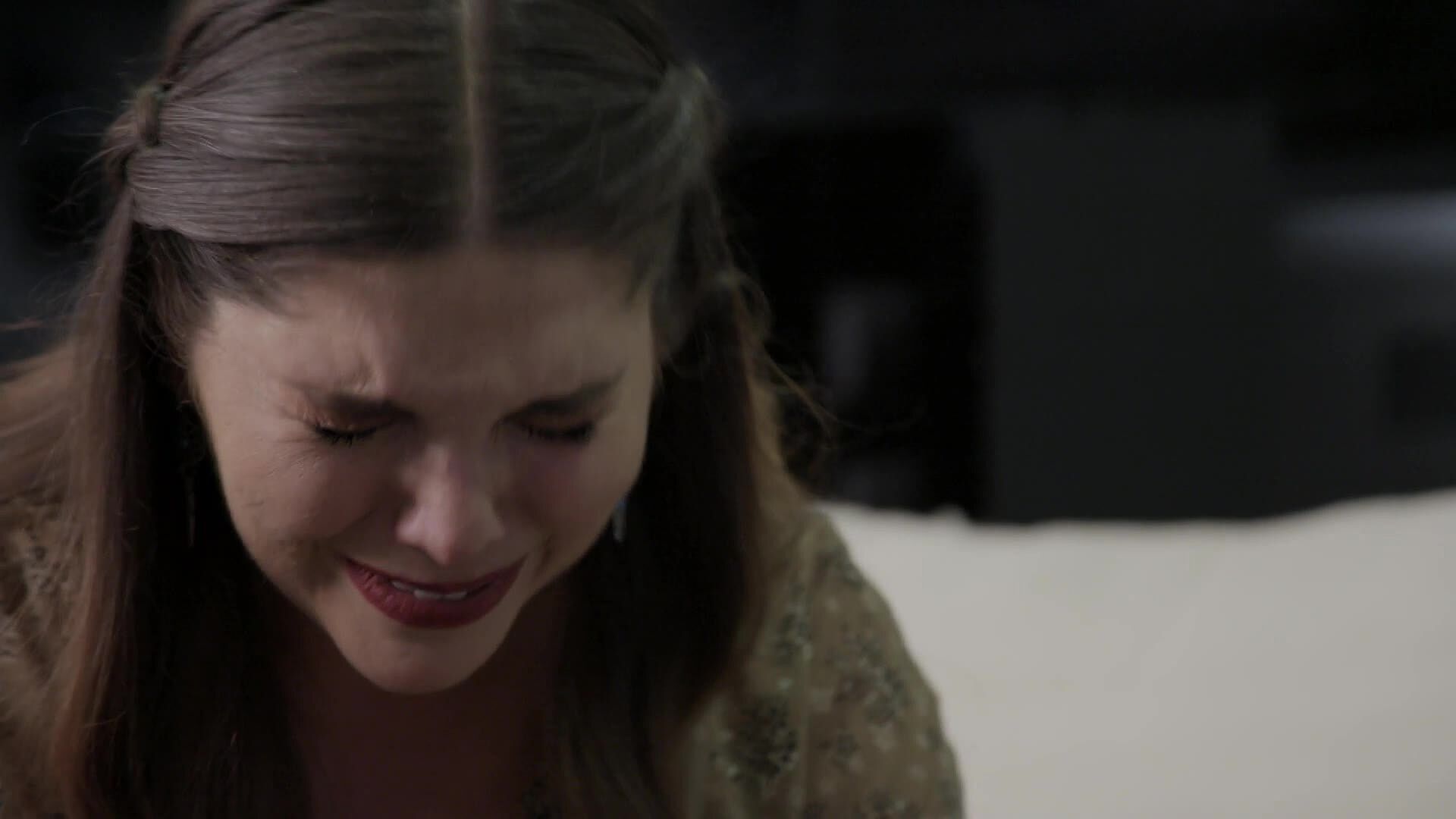 La Rosa de Guadalupe: Zaira pierde a su hermana y su esposo por ser ...