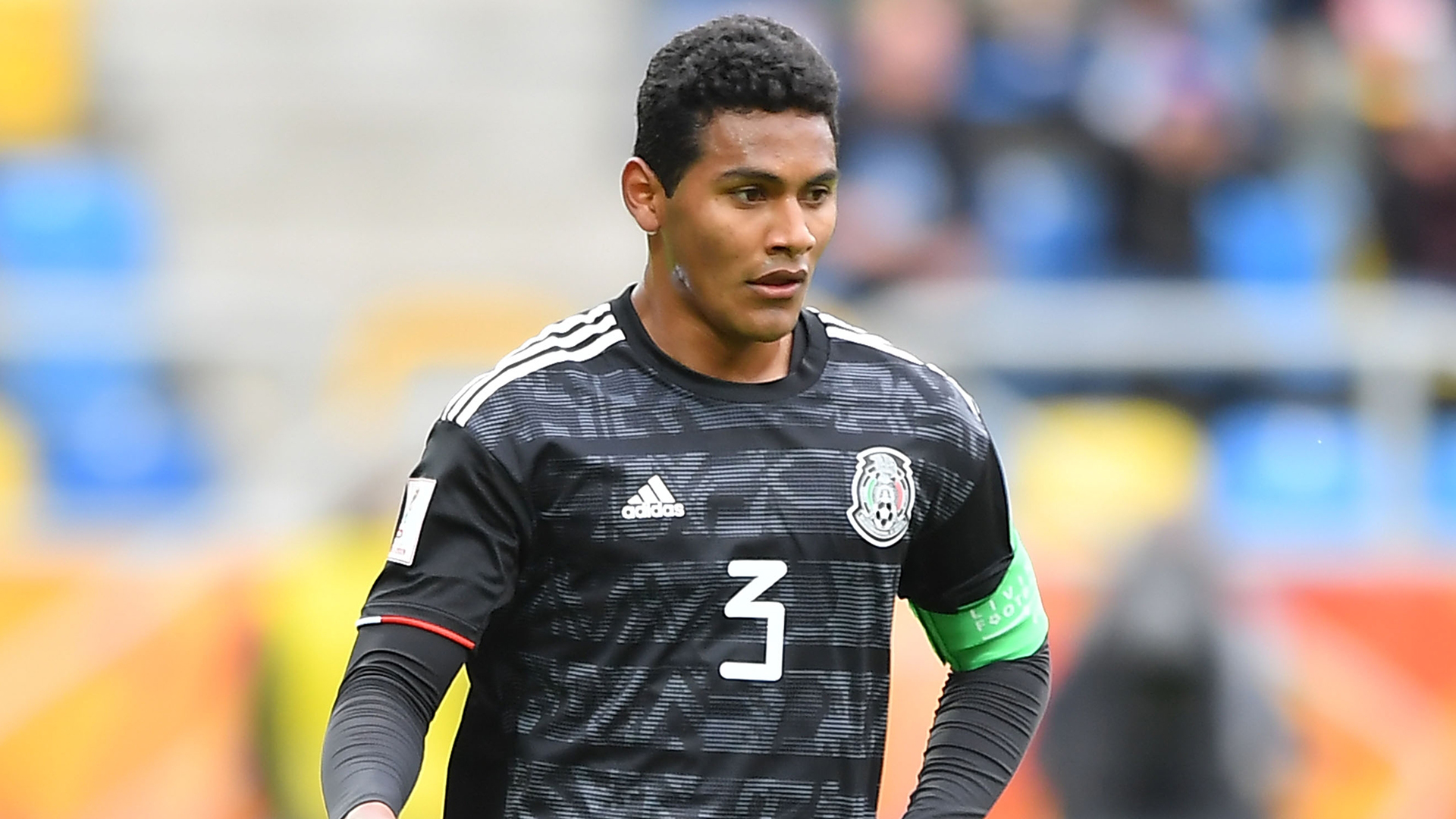 Gilberto Sepúlveda habló de ser el sucesor de Héctor Moreno: "Te exige ...