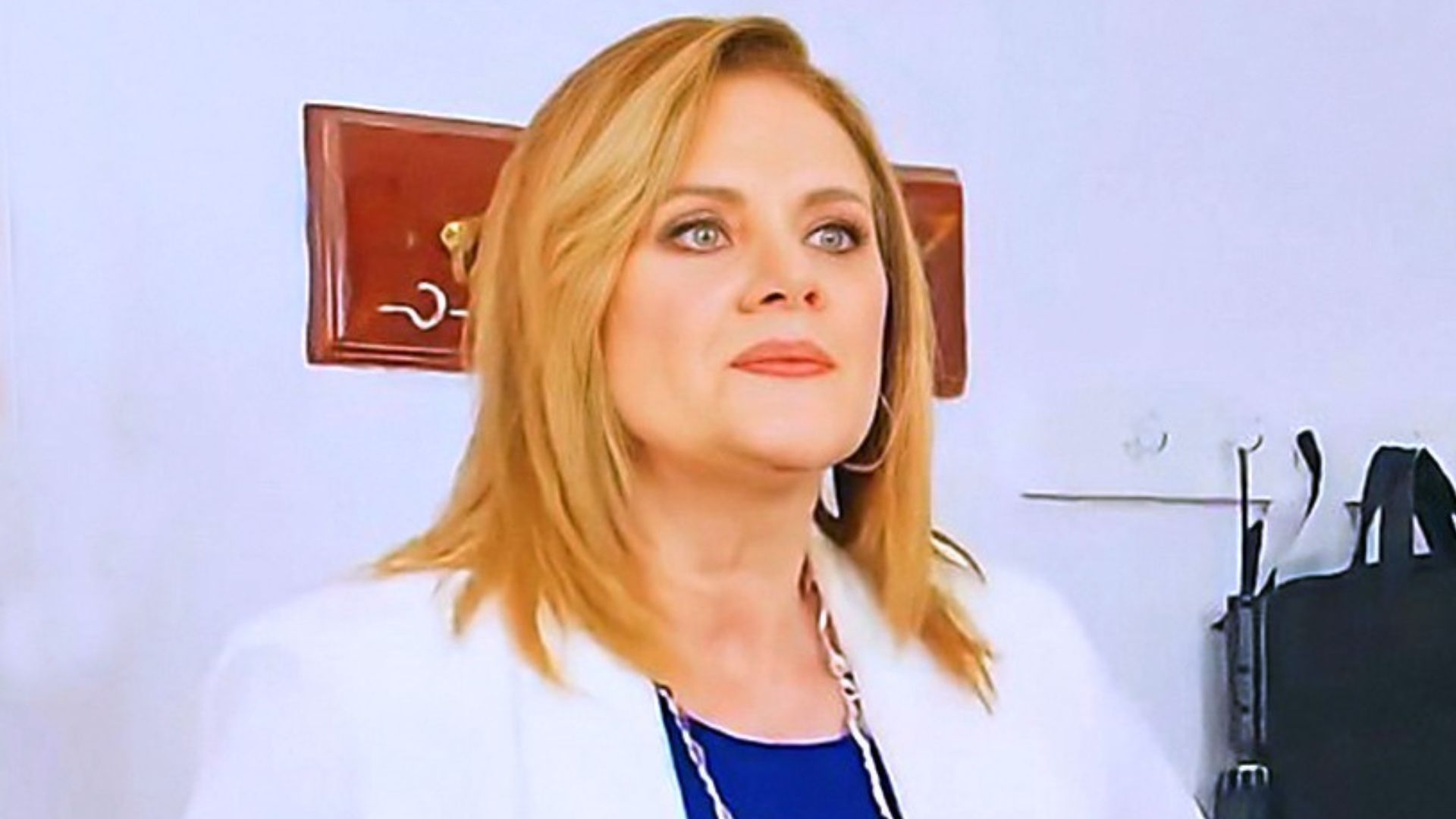 Erika Buenfil y Oscar Athié: la actriz recuerda que le prometió ...