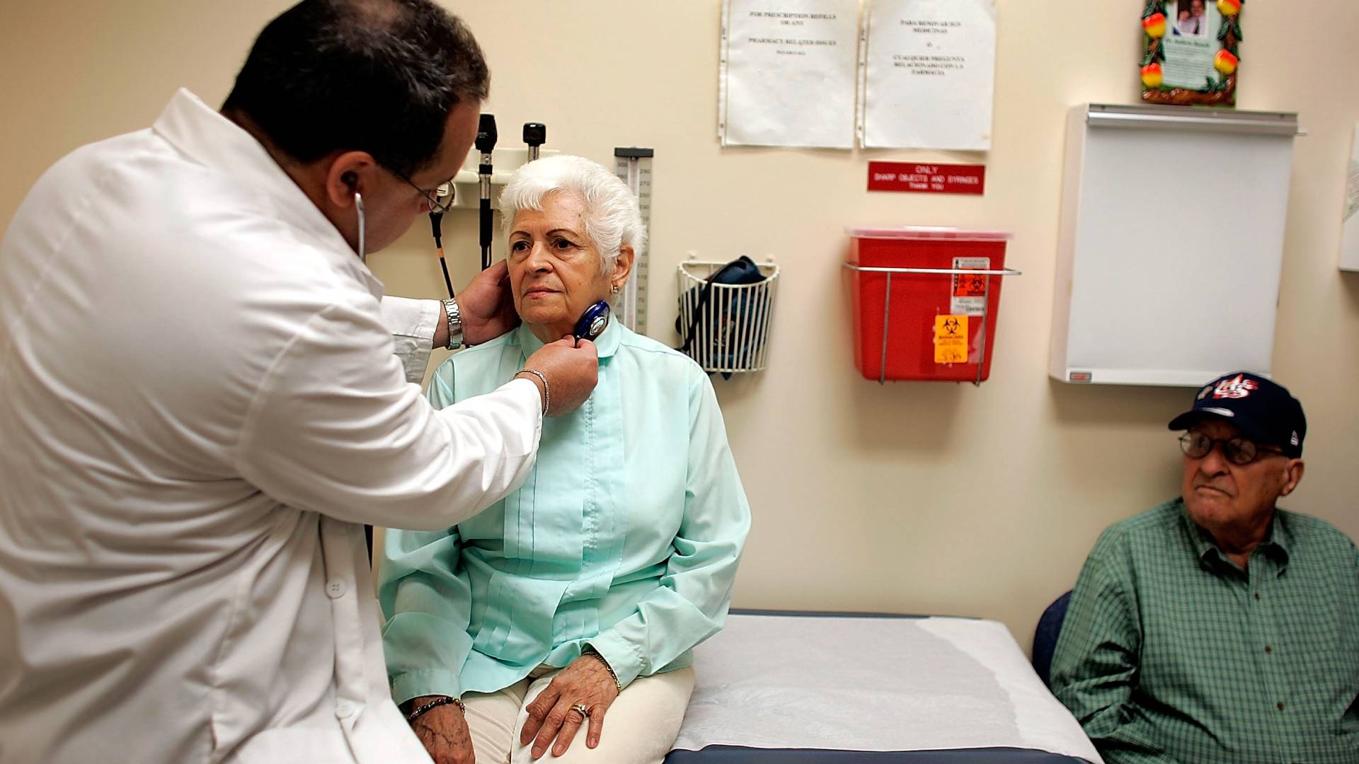 Cómo elegir el mejor plan de Medicare y hasta cuándo puedes hacer la ...